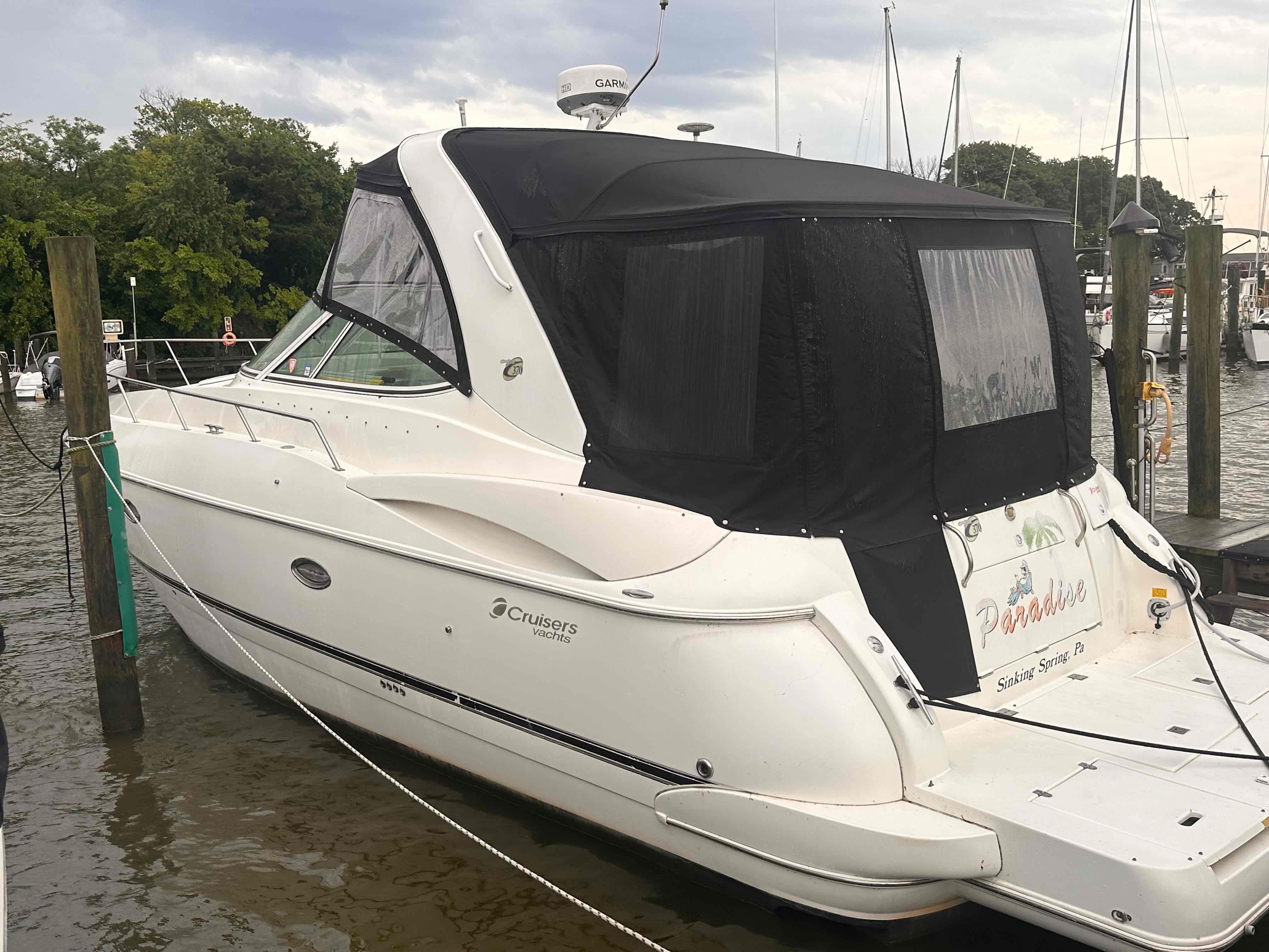 2004 Cruisers Yachts 370 Express Cruiser for sale - YachtWorld