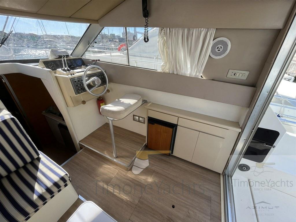 1986 Mochi Craft 33 FLY Motor Yacht for sale - YachtWorld