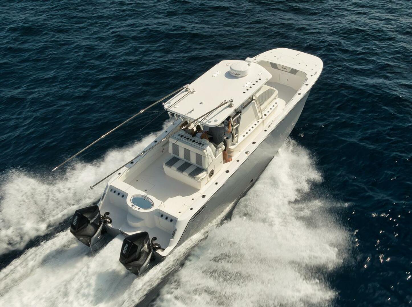 2022 Invincible 33 Catamaran Center Console Boote Kaufen - YachtWorld