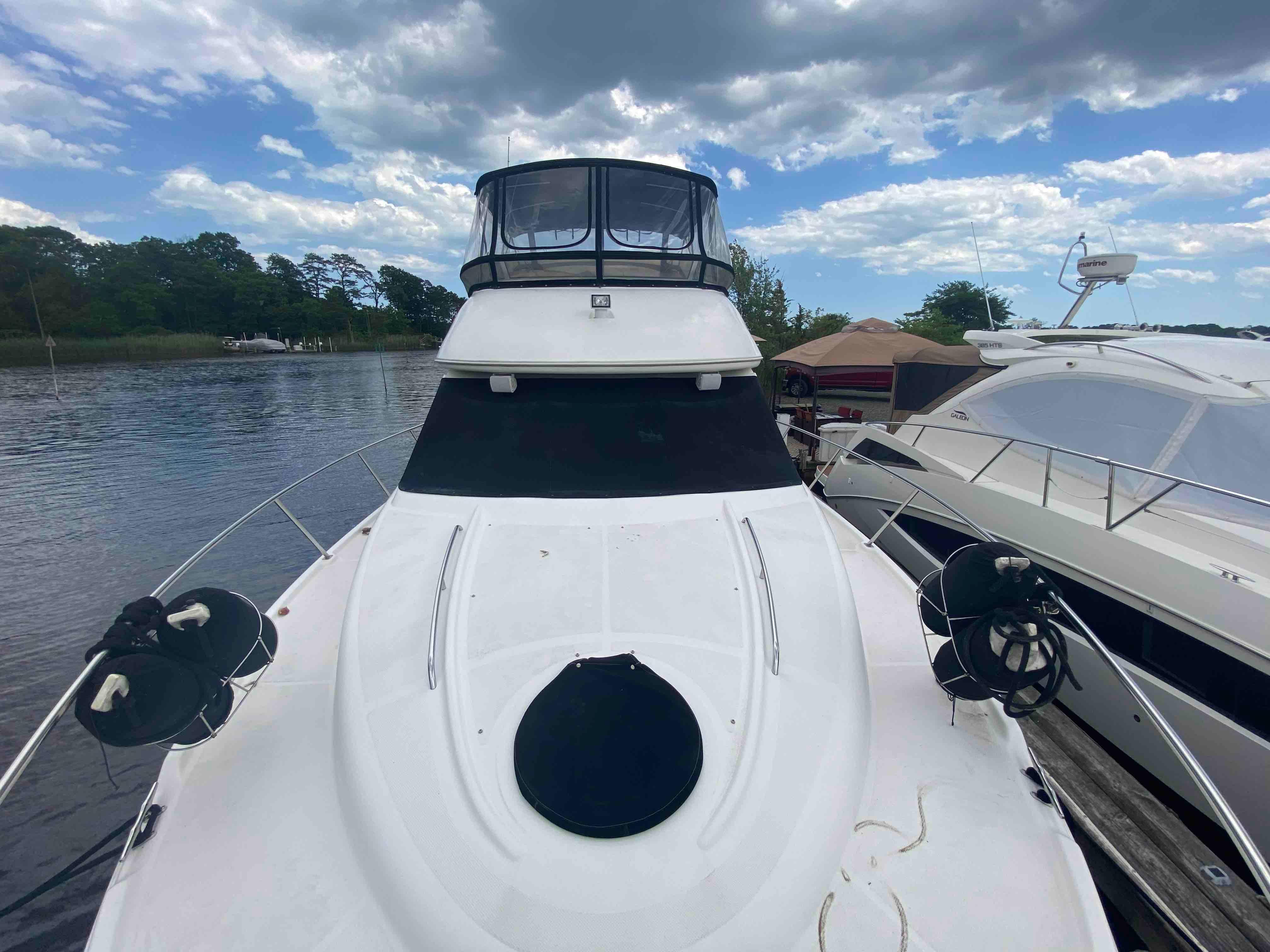 2004 Meridian 381 Sedan Motorjachten en Motorkruisers te koop- YachtWorld