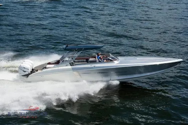 Yacht for Sale | 40 Donzi Yachts Lake Ozark, MO | Denison Yacht Sales