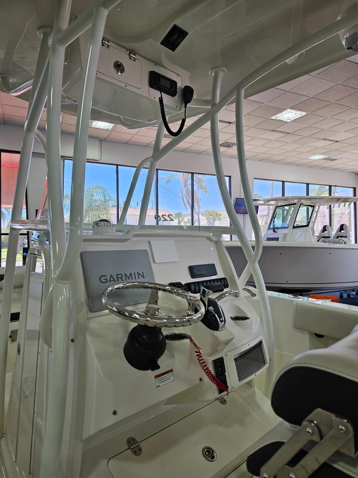 2022 Sailfish 220 CC Center Console for sale - YachtWorld
