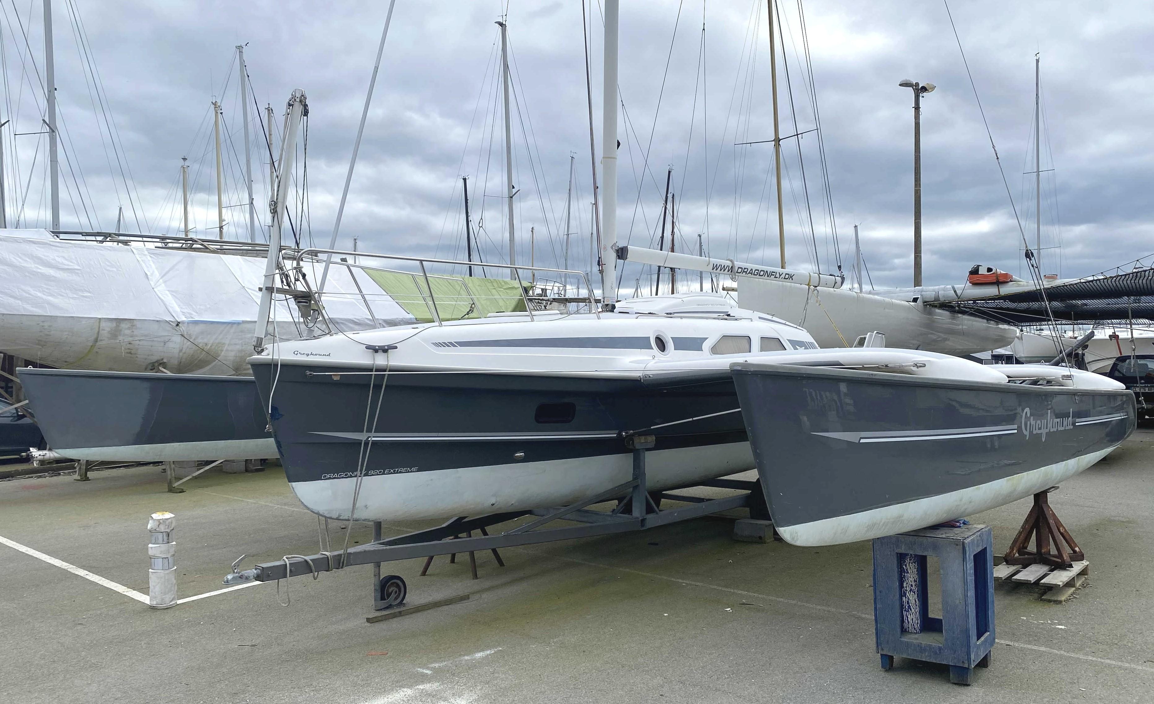 Dragonfly 920 catamarans and trimarans for sale - TopBoats