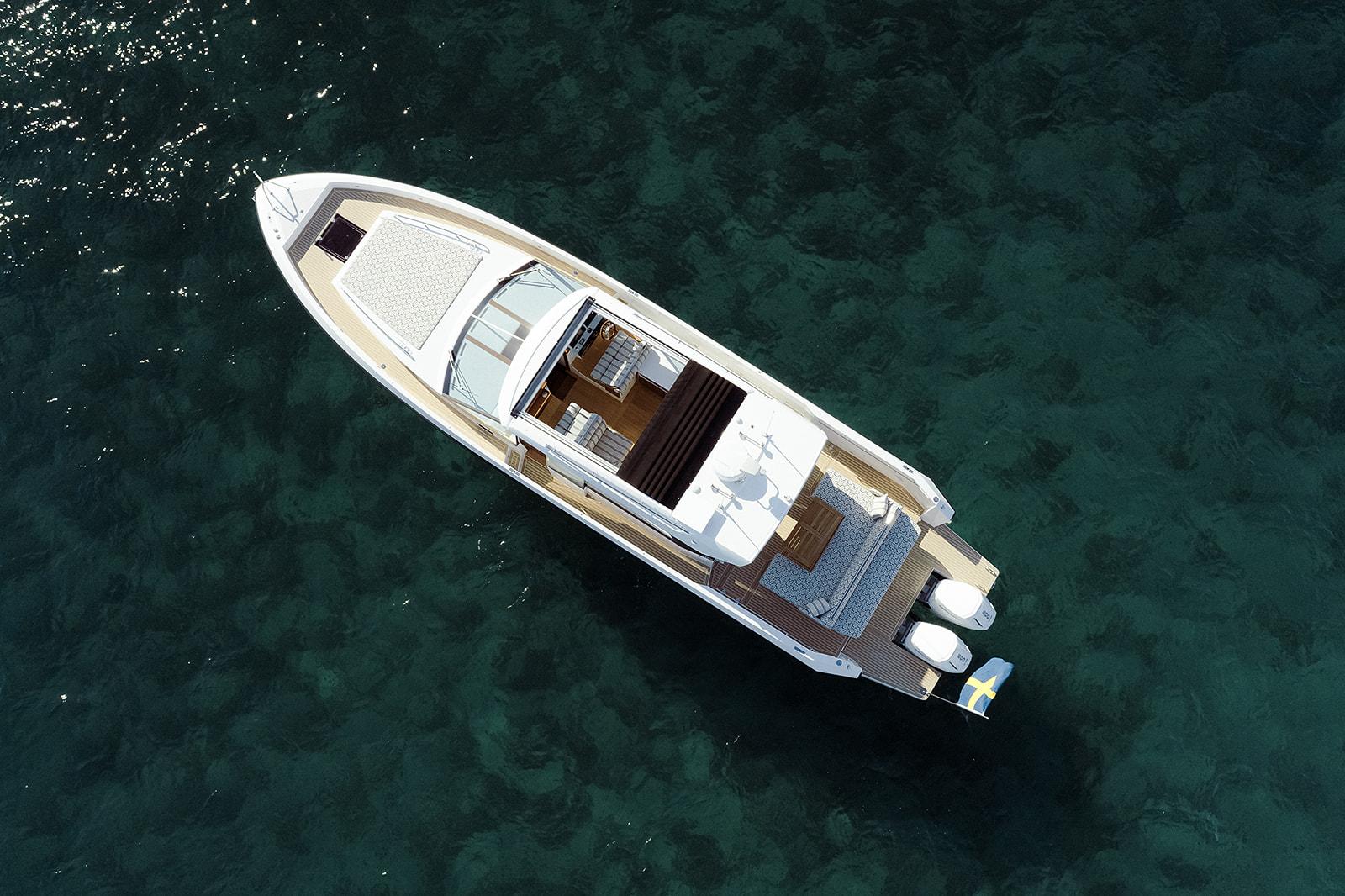 2025 Delta Powerboats 48 Coupe Express Cruiser for sale - YachtWorld