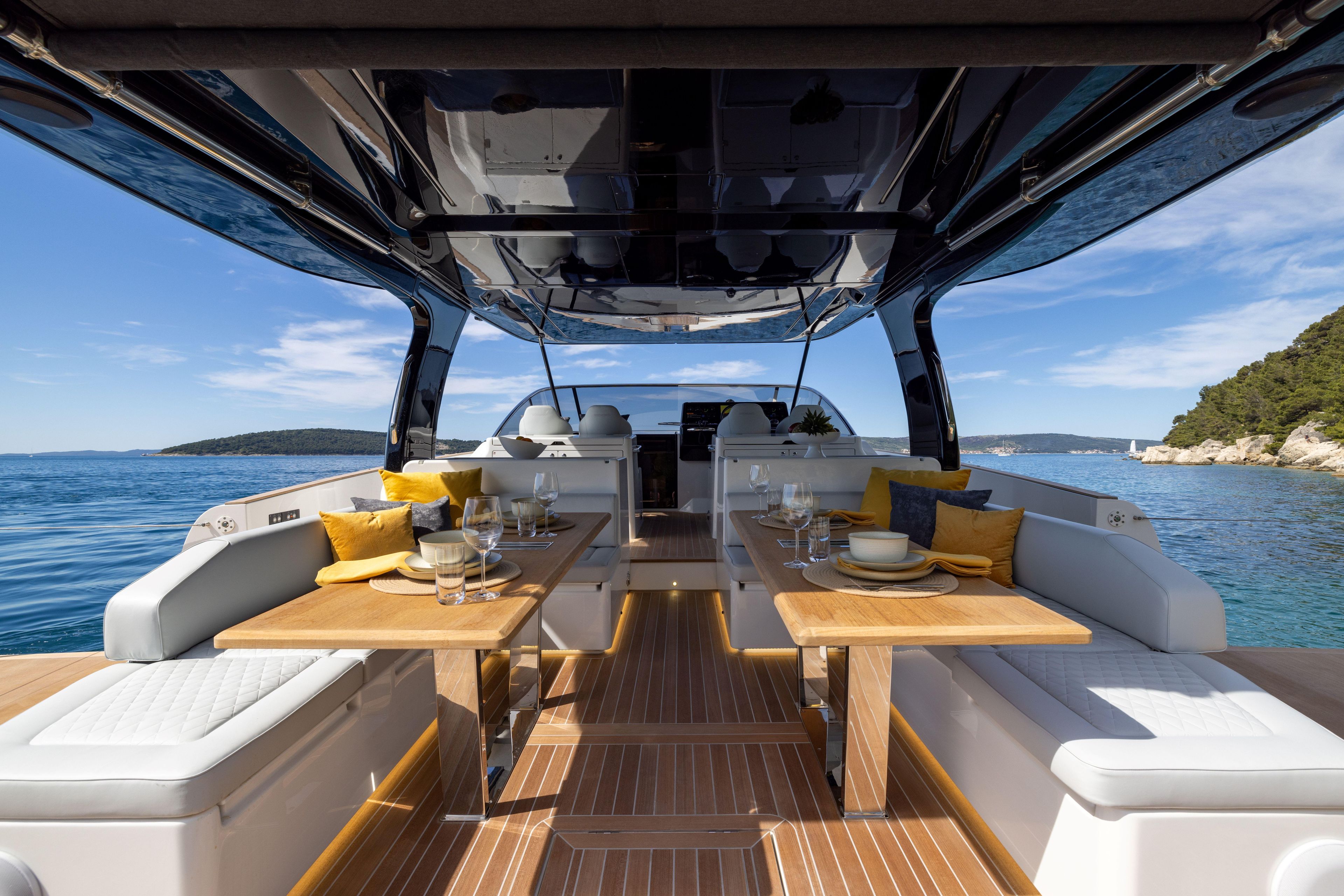 2025 Solaris Power 60 Open Deck for sale - YachtWorld