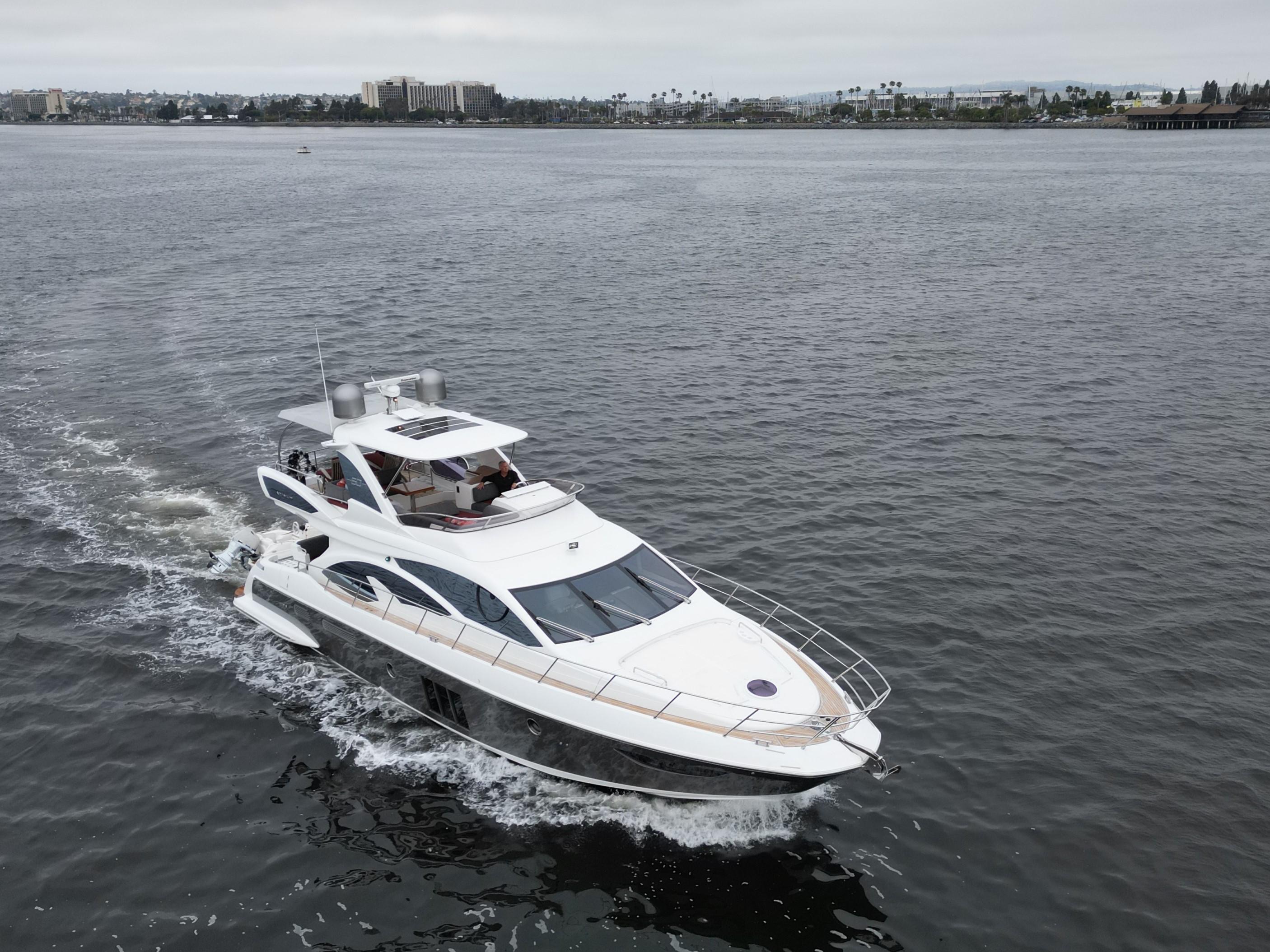 2016 Azimut 60 Flybridge Motor Yachts for sale - YachtWorld