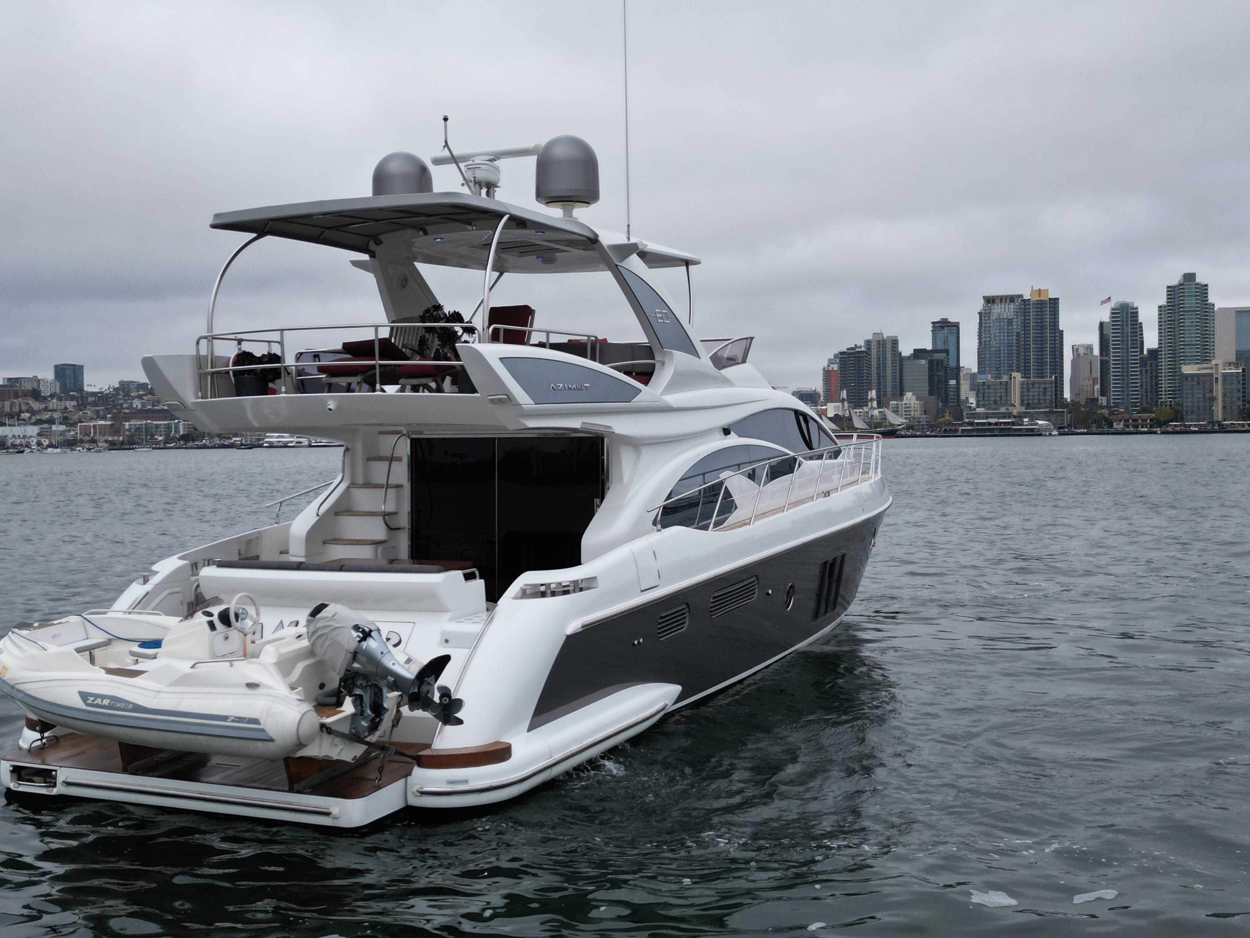 2016 Azimut 60 Flybridge Motor Yachts for sale - YachtWorld