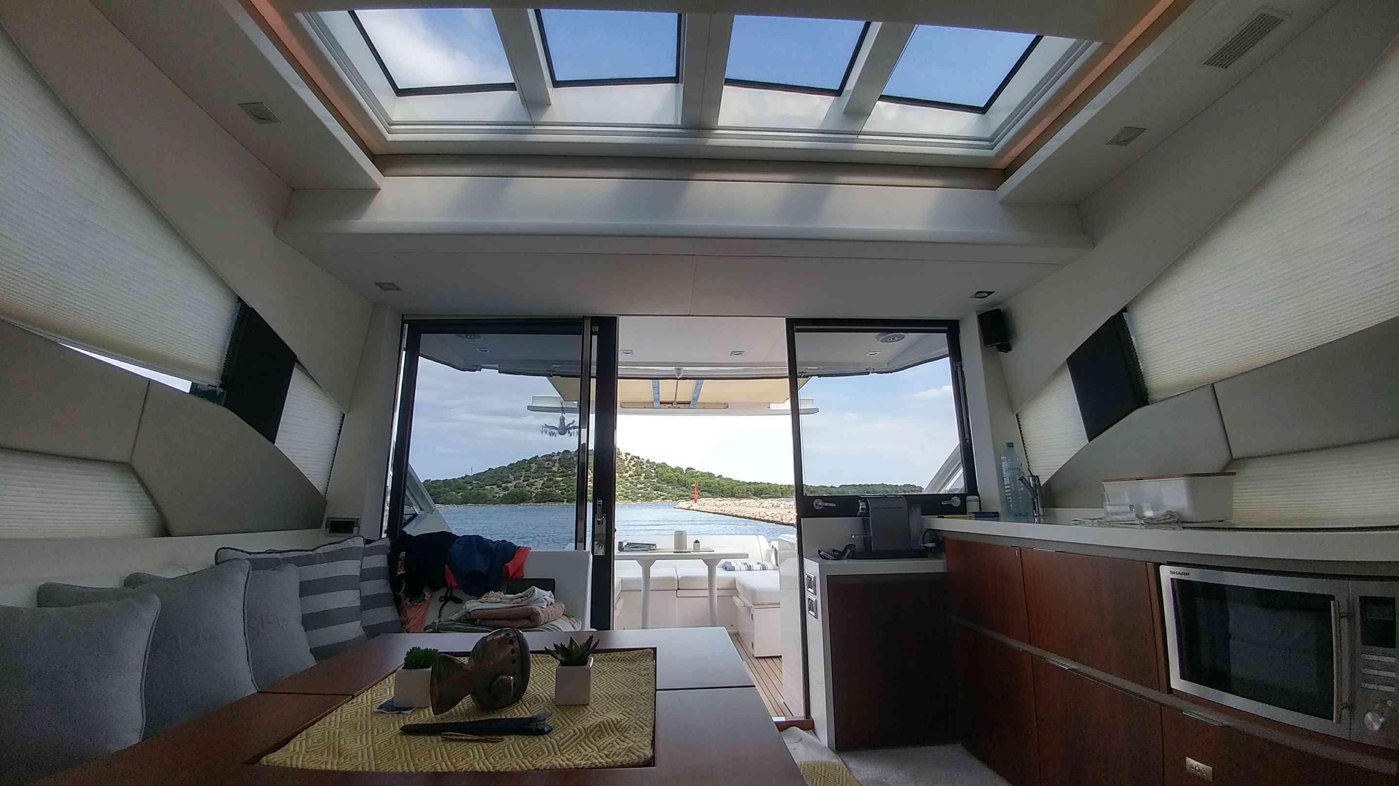 2013 Fairline Targa 50 GT Motorcruiser Kaufen - YachtWorld