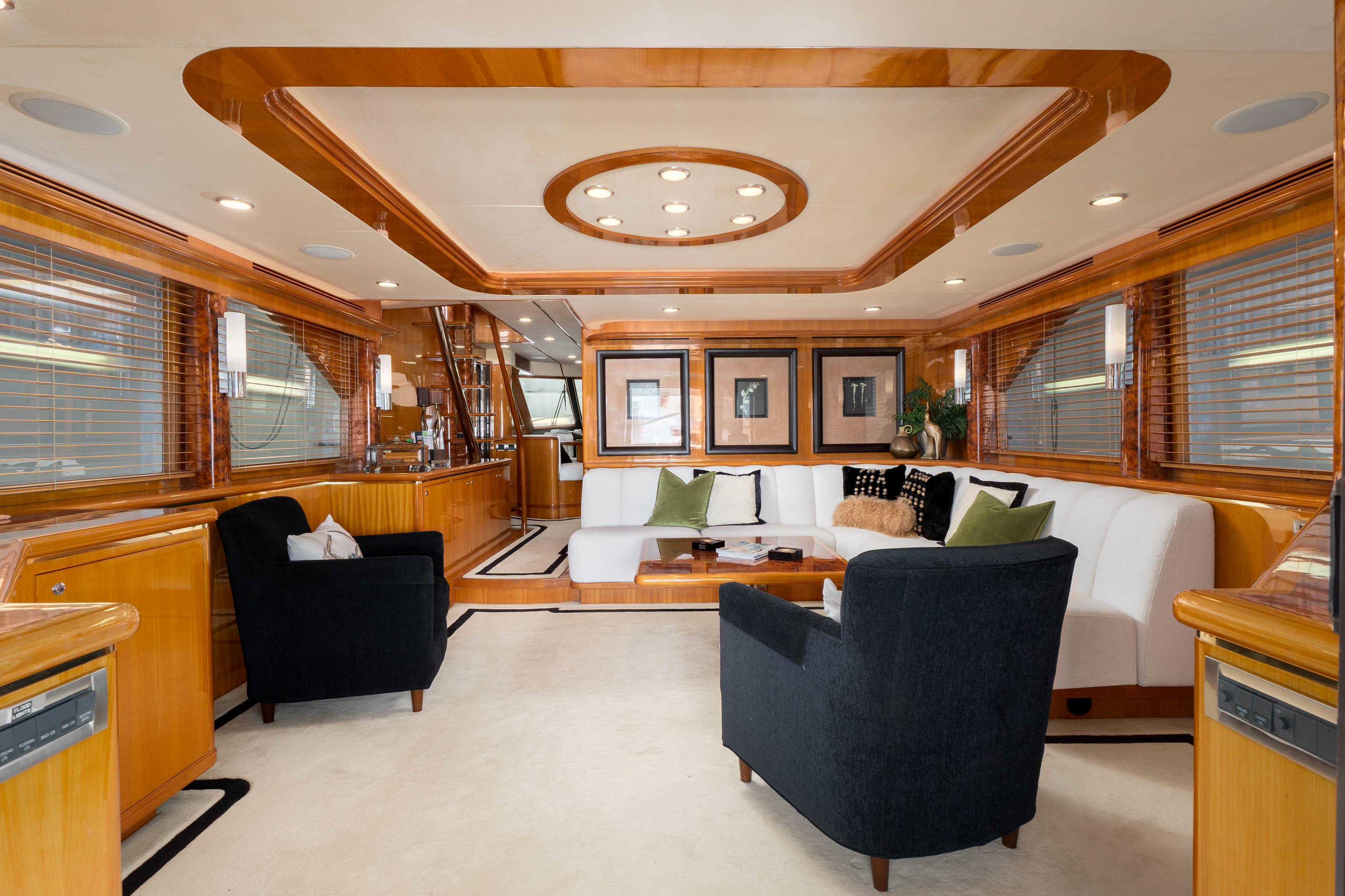 Memory Bank Motor Yachts Ocean Alexander for sale - YachtWorld