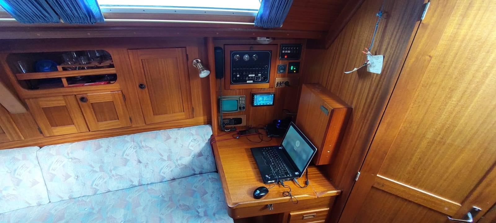 1992 Custom Rex Marine Sweden Aphrodite 37 Najad Cruiser for sale - YachtWorld