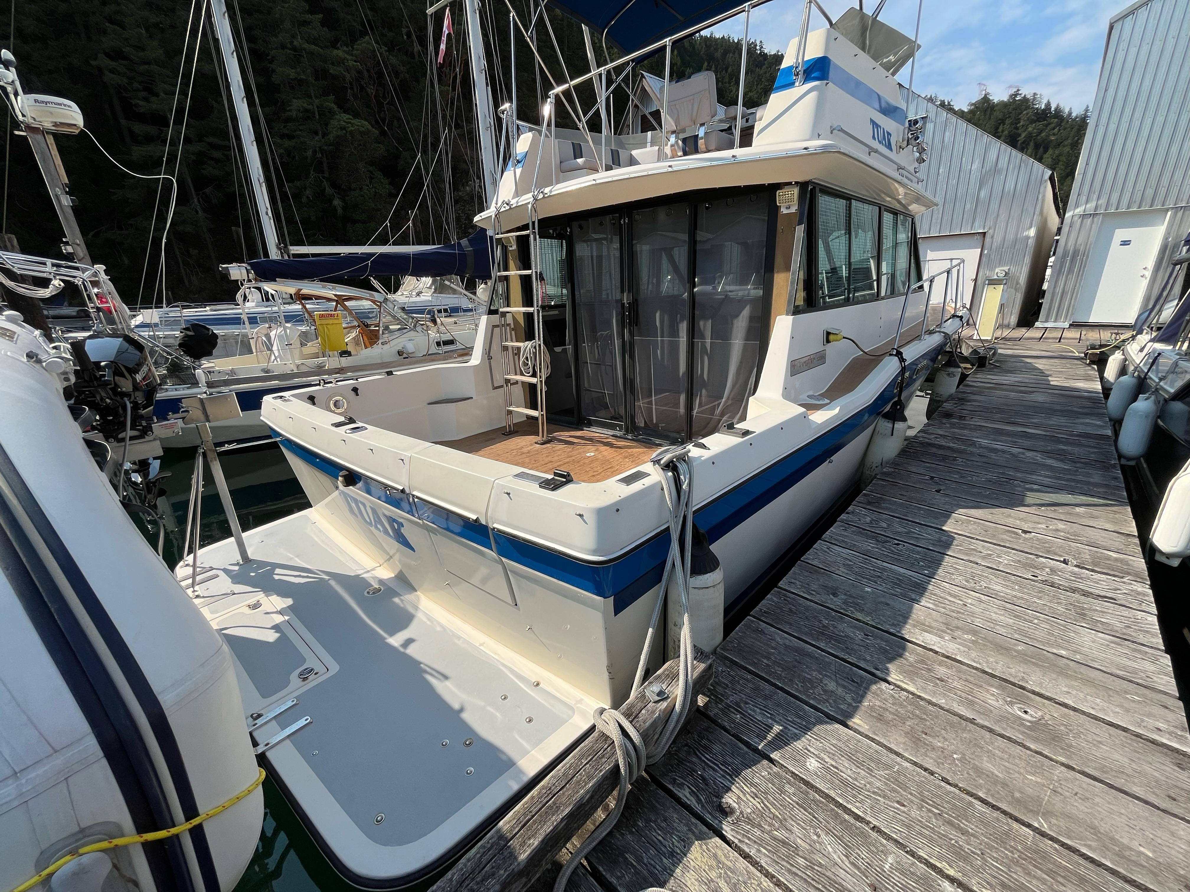 1976 Fiberform Executive 3300 Motor Yachts for sale - YachtWorld