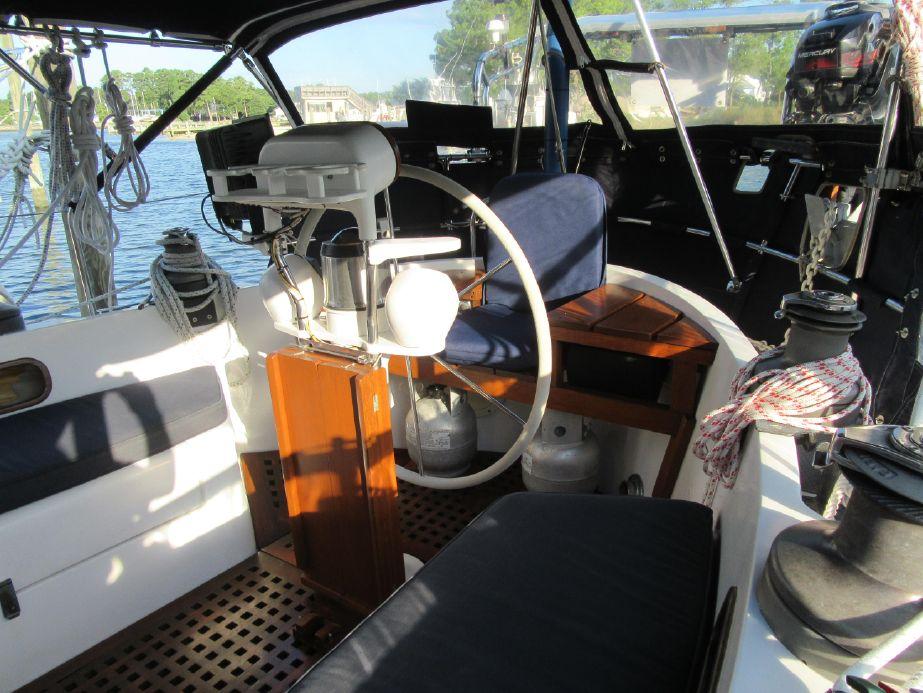 1981 Southern Cross Southern Cross 39' Cutter for sale - YachtWorld