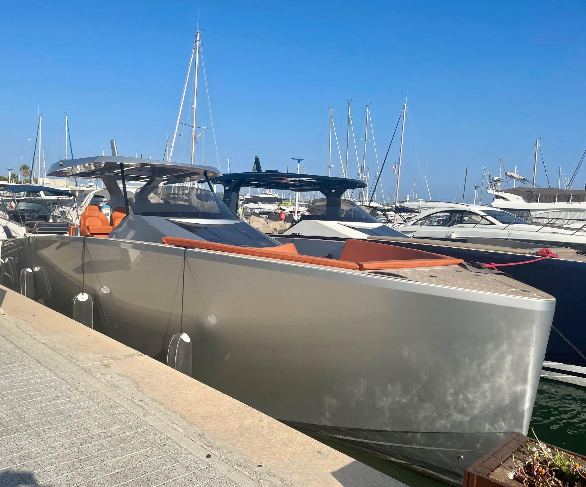 2022 Tesoro T40 Cruiser Motor Yachts for sale - YachtWorld