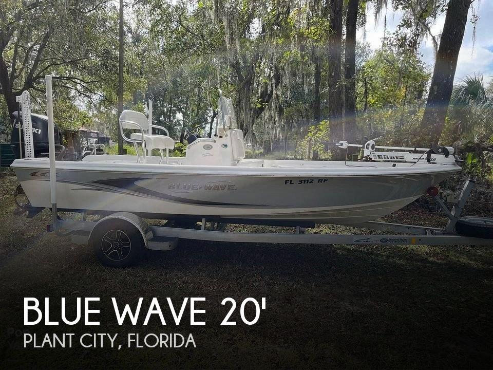 Blue Wave Pure Bay 2000 | 2017 | 6m - Florida | Boatshop24
