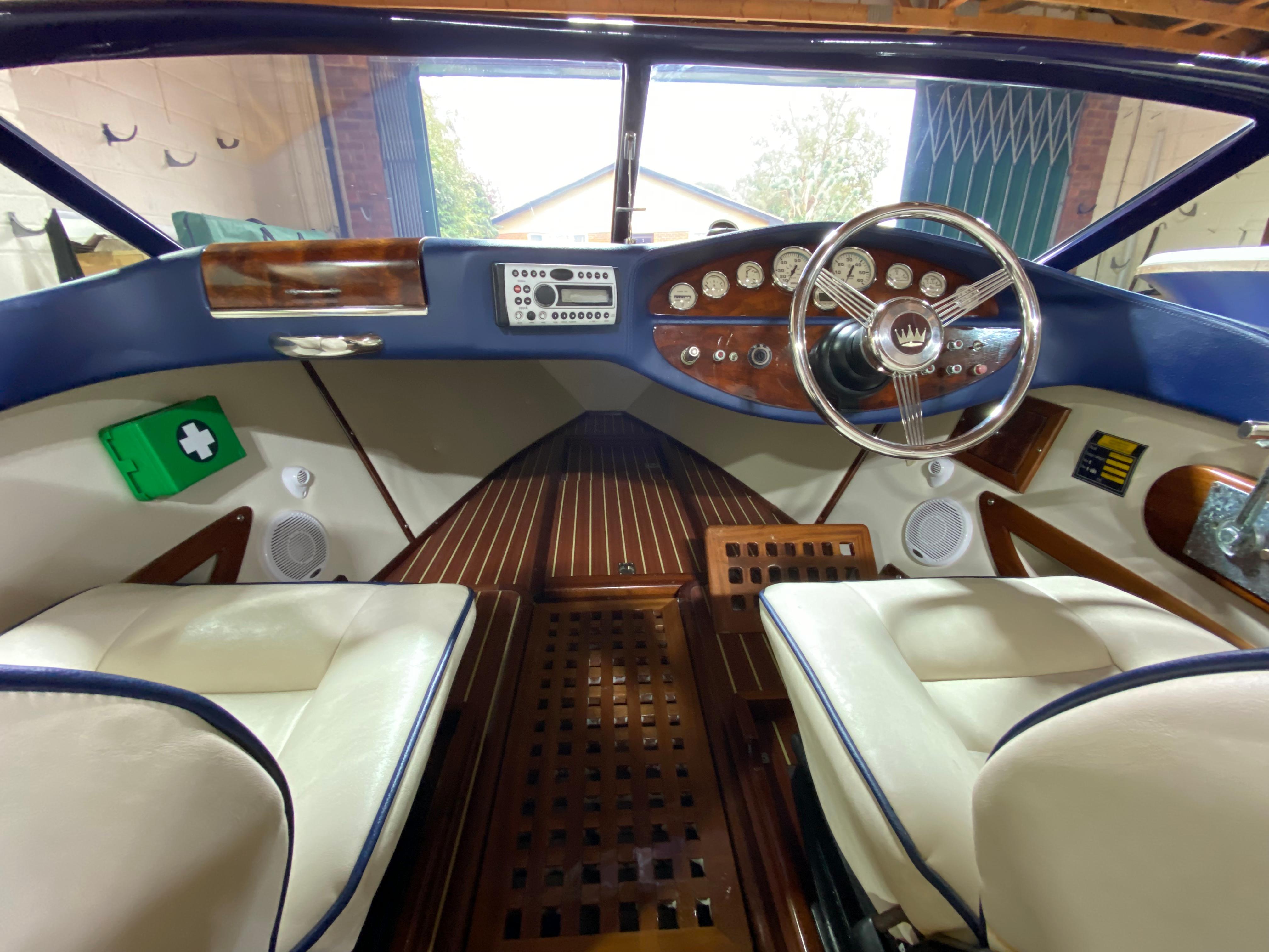 2006 Kral 700 Classic Cuddy Cabin for sale - YachtWorld