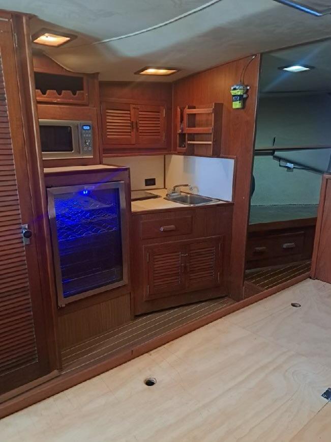 1985 Topaz 36 Express Convertible for sale - YachtWorld