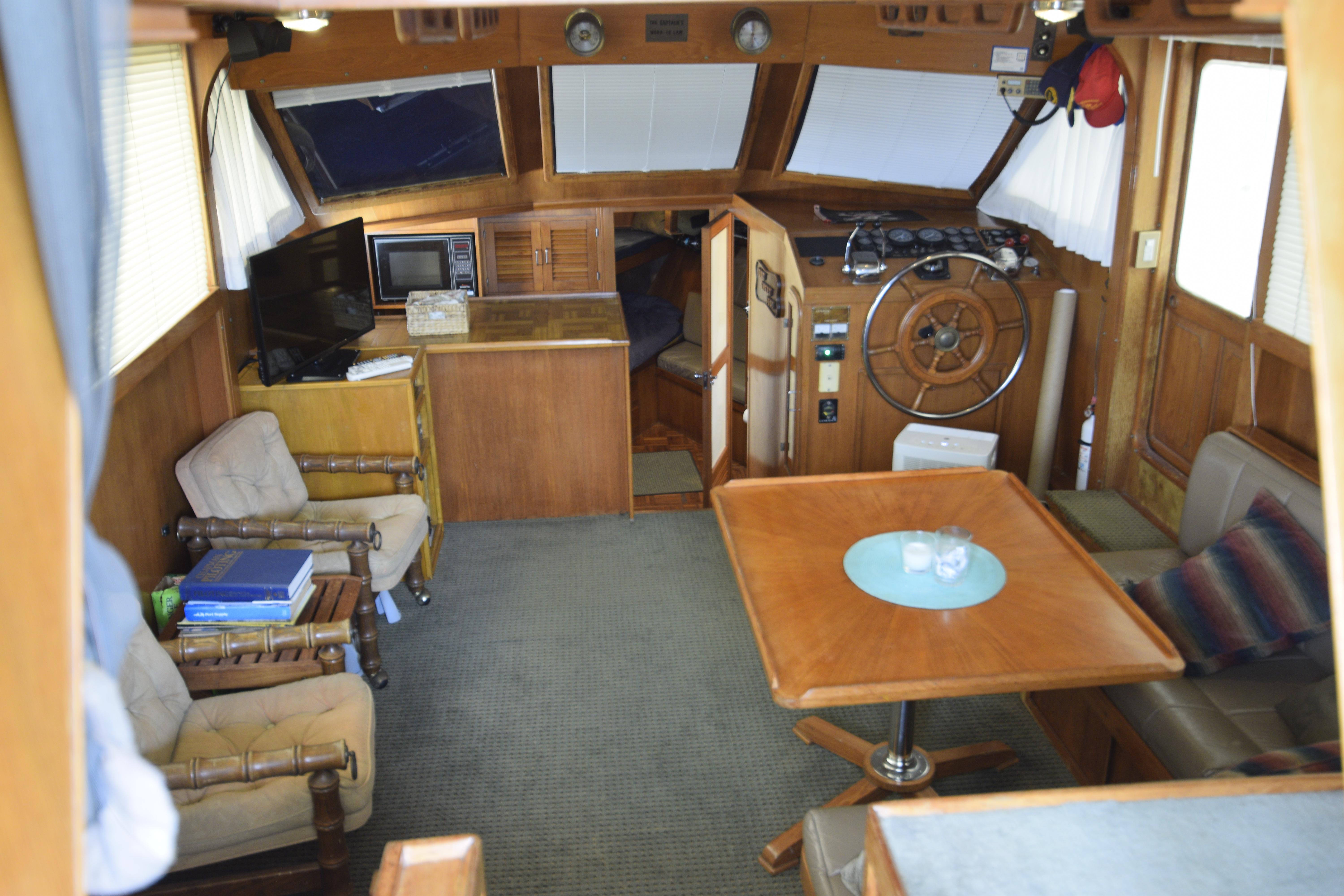 1987 Jefferson Sundeck Motor Yachts for sale - YachtWorld