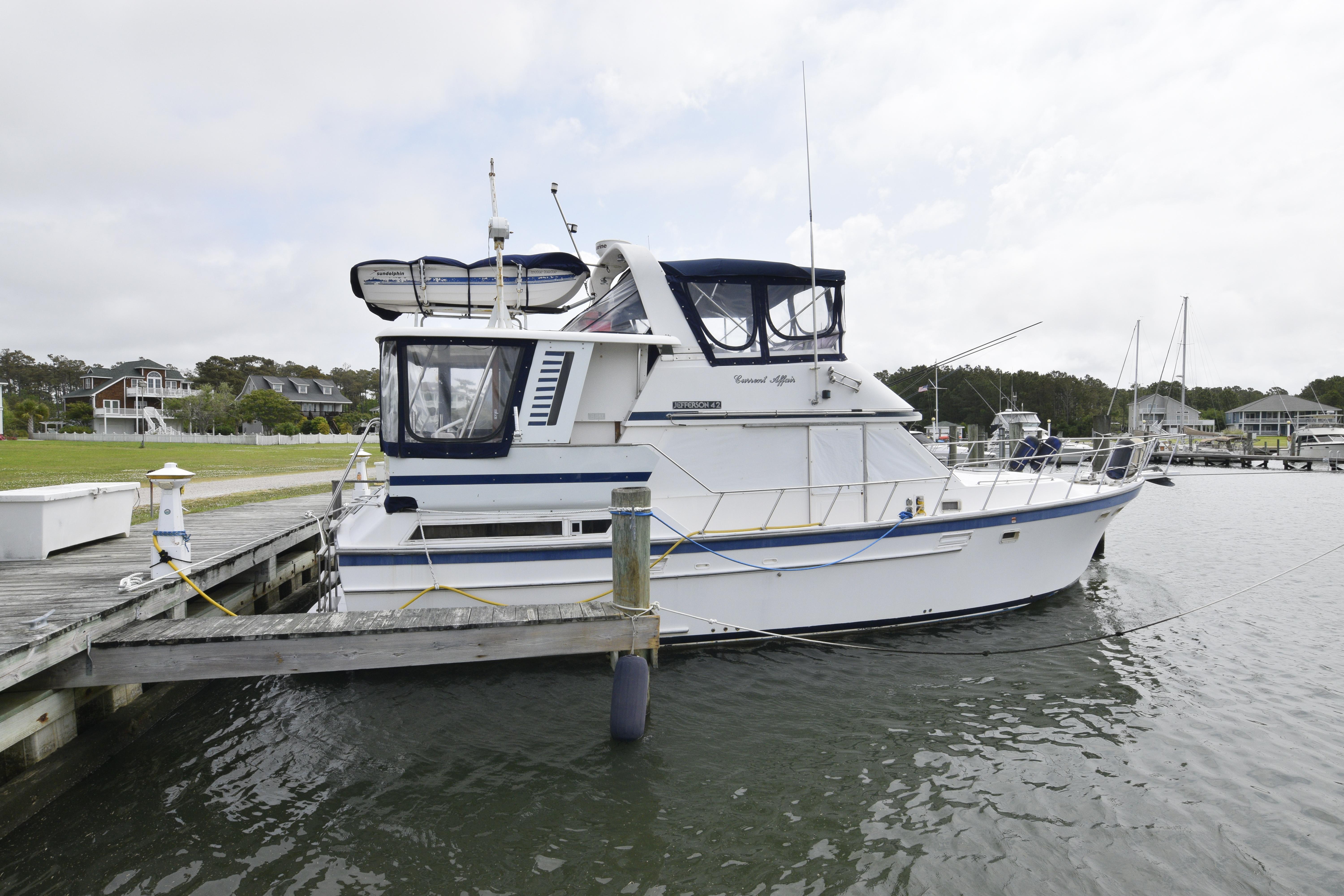 1987 Jefferson Sundeck Motor Yachts for sale - YachtWorld