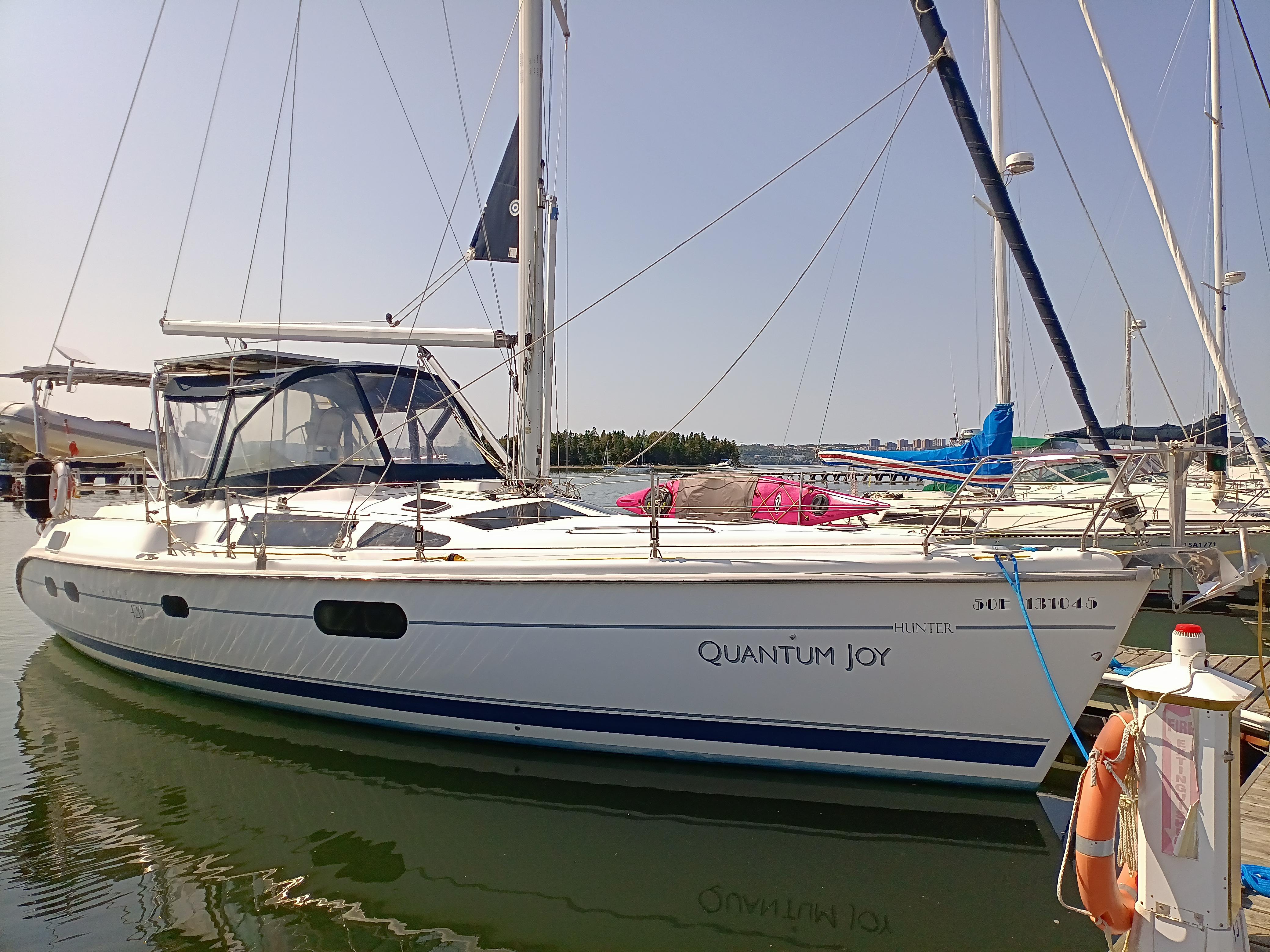 2001 Hunter Passage 420 Centre Cockpit for sale - YachtWorld