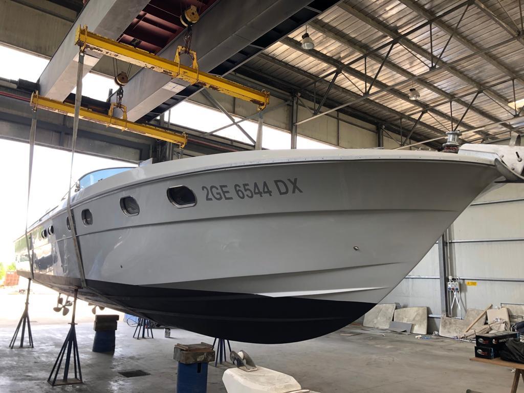 1990 Magnum 40 Express Cruiser for sale - YachtWorld