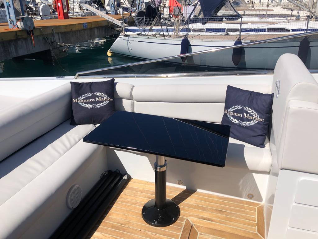 1990 Magnum 40 Express Cruiser for sale - YachtWorld