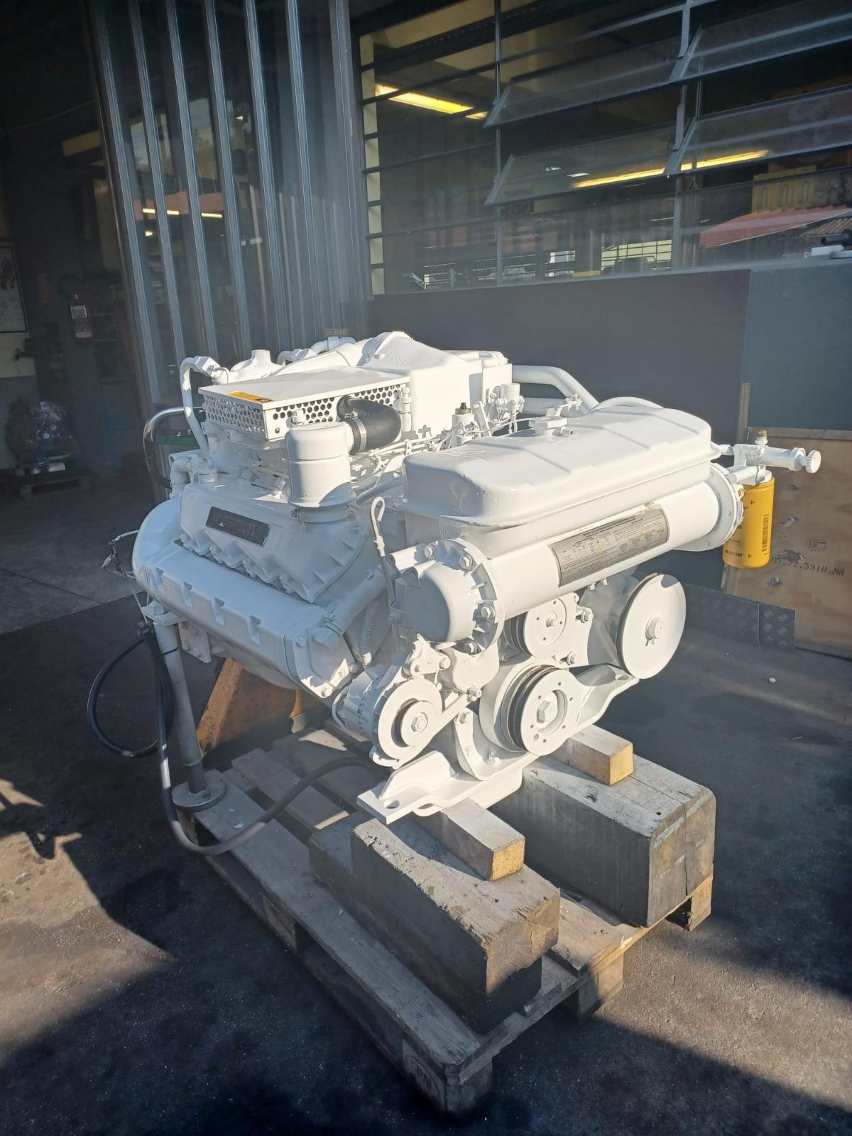 1990 Magnum 40 Express Cruiser for sale - YachtWorld