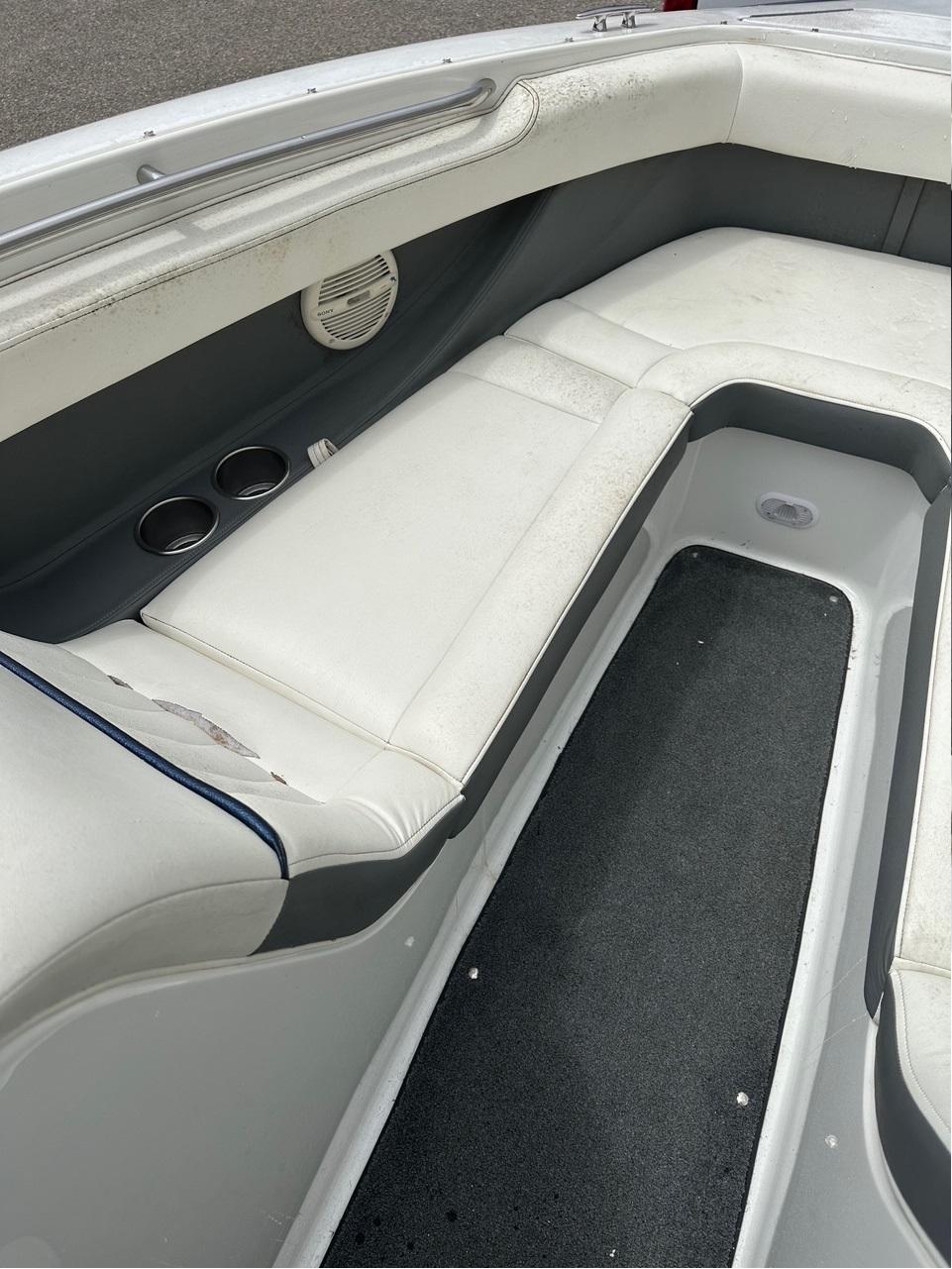 2004 Cobalt 240 Open Bow Lanchas de proa abierta en venta - YachtWorld