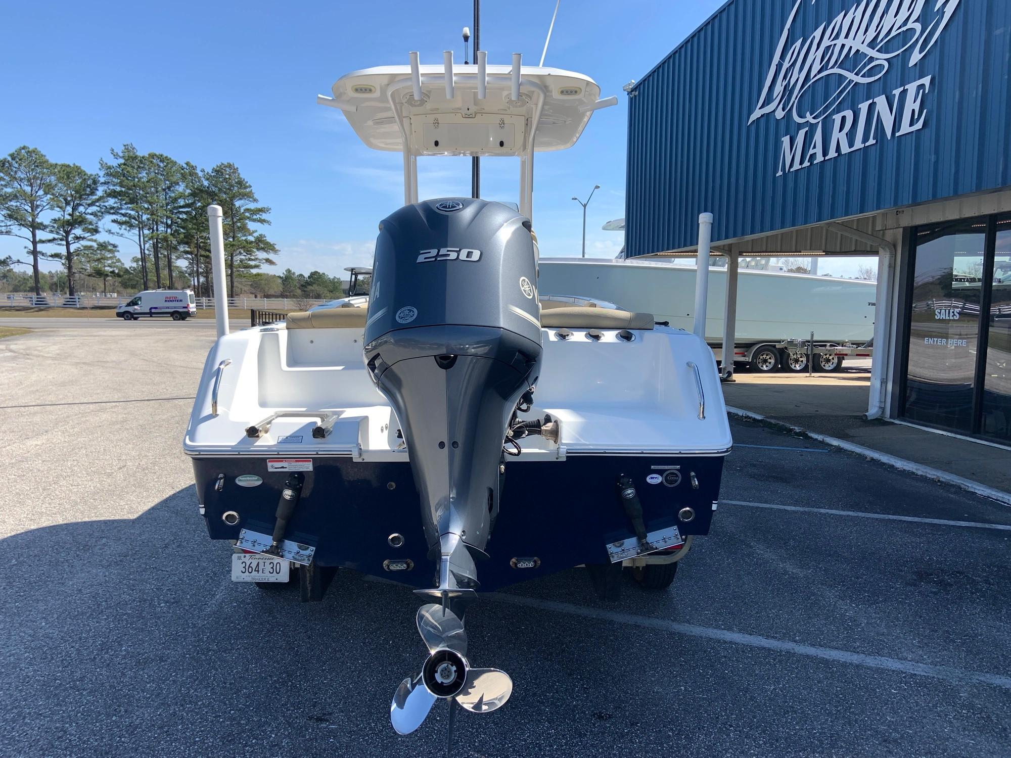 2016 Sea Hunt 235 Ultra SE Center Console for sale - YachtWorld