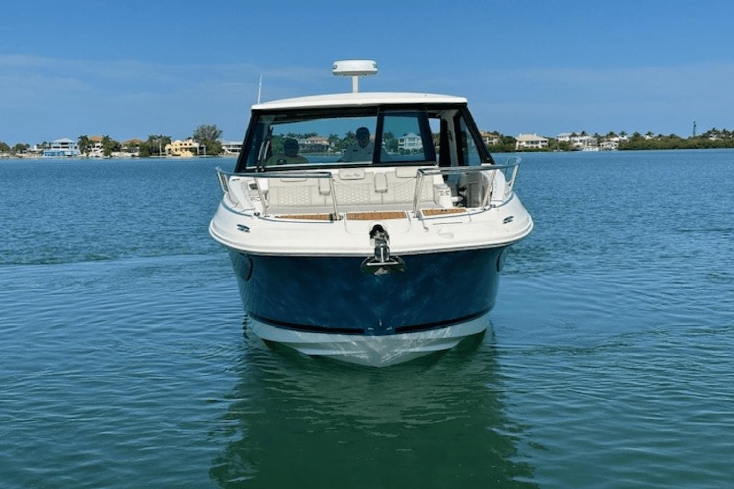 2022 Sea Ray 320 DA-OB Sports Cruiser for sale - YachtWorld