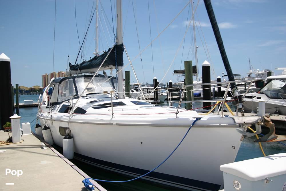 Used 1998 Hunter 410 - Florida | TopBoats