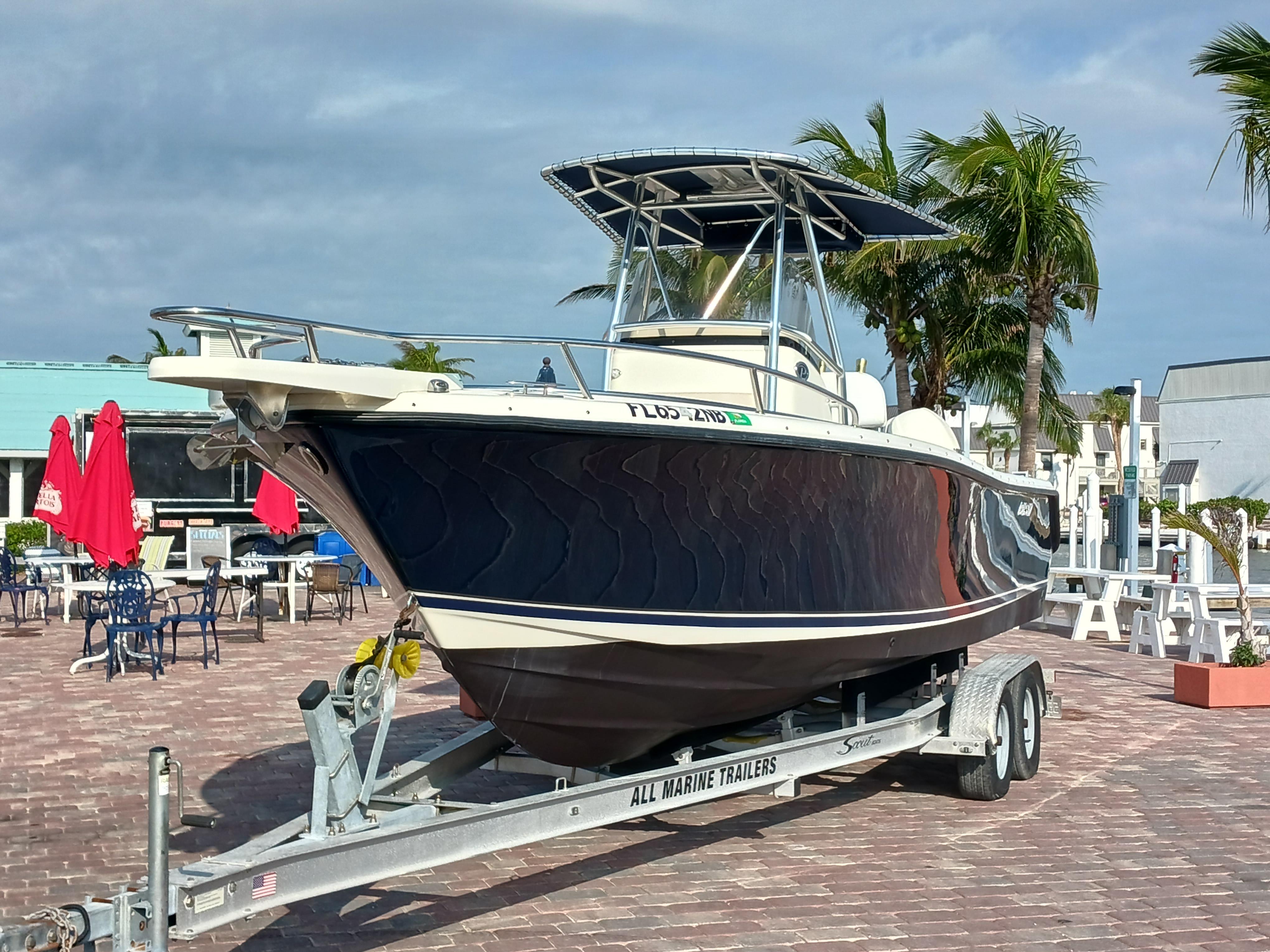 Pursuit C 250 Center Console boats for sale | YachtWorld