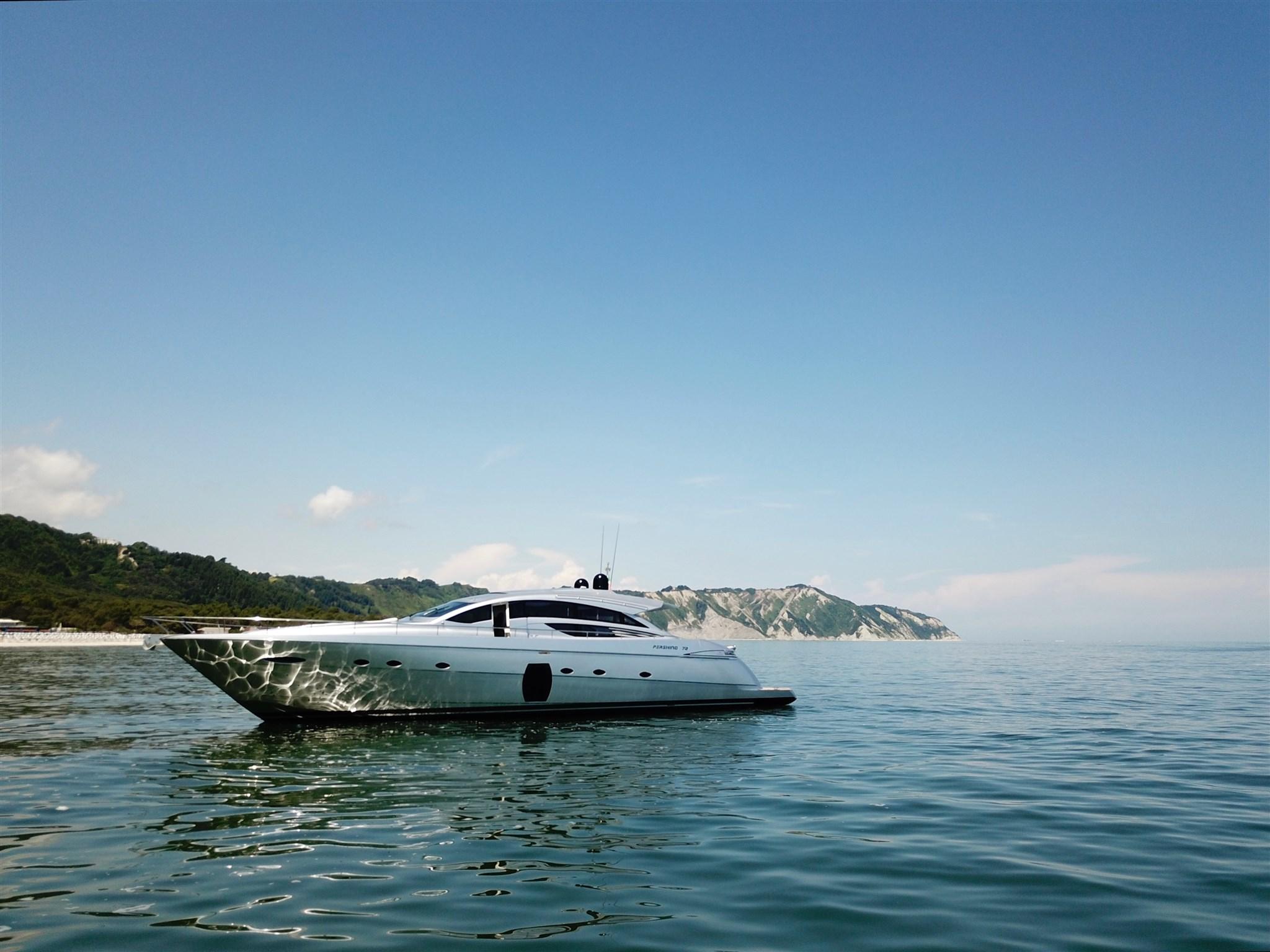 Used Pershing 72 - iNautia