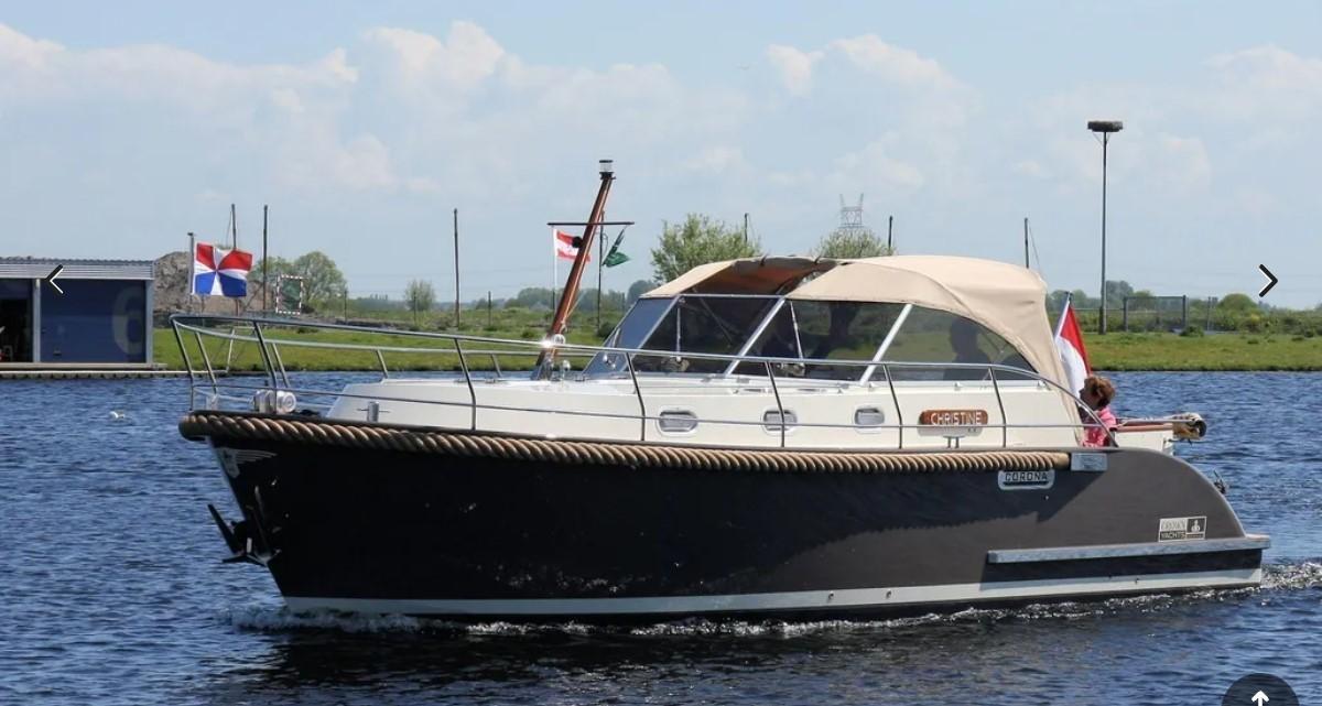 Used 2015 Crown Yachts C 102 | TopBoats