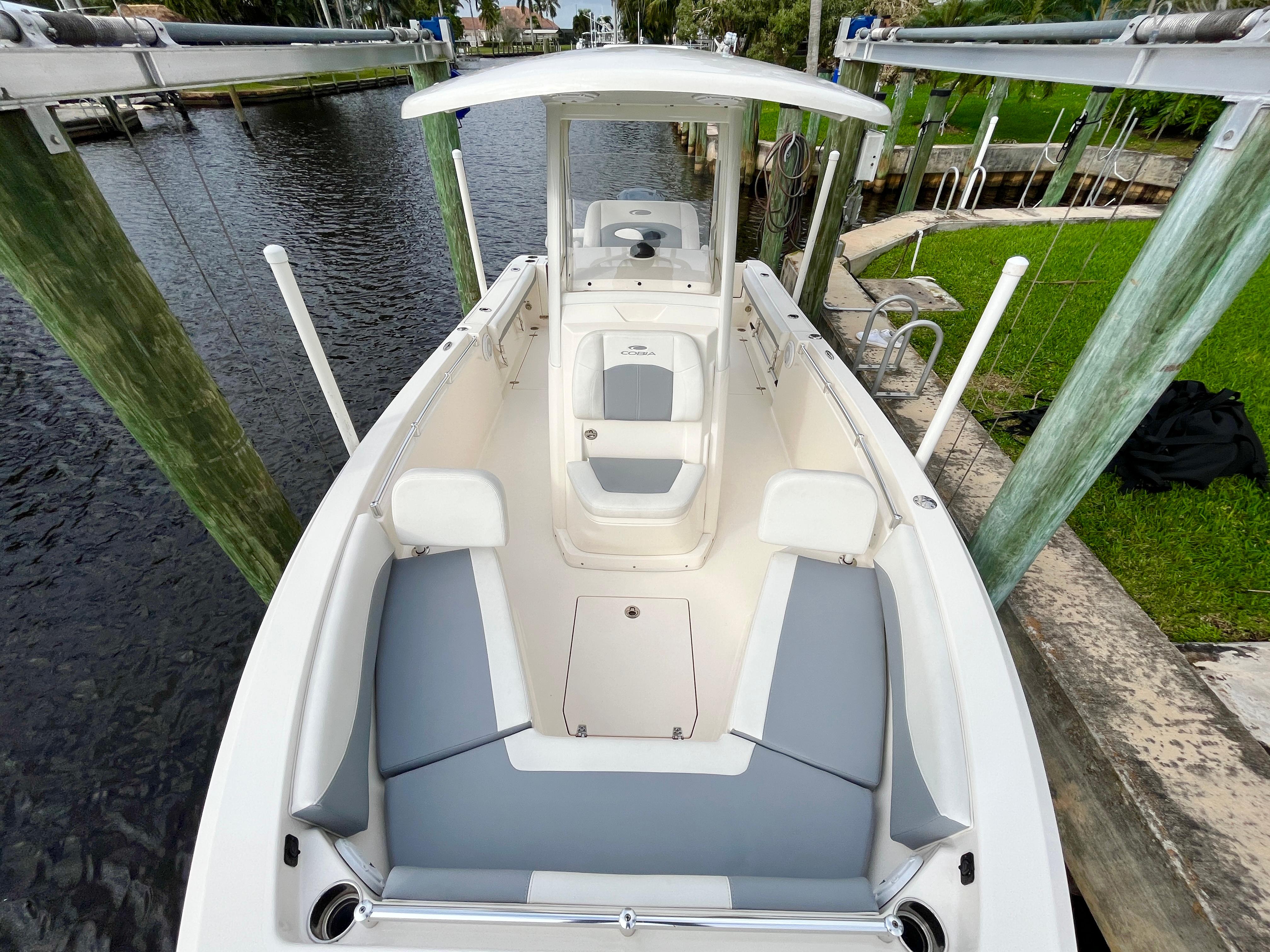 2019 Cobia 240 Center Console for sale - YachtWorld