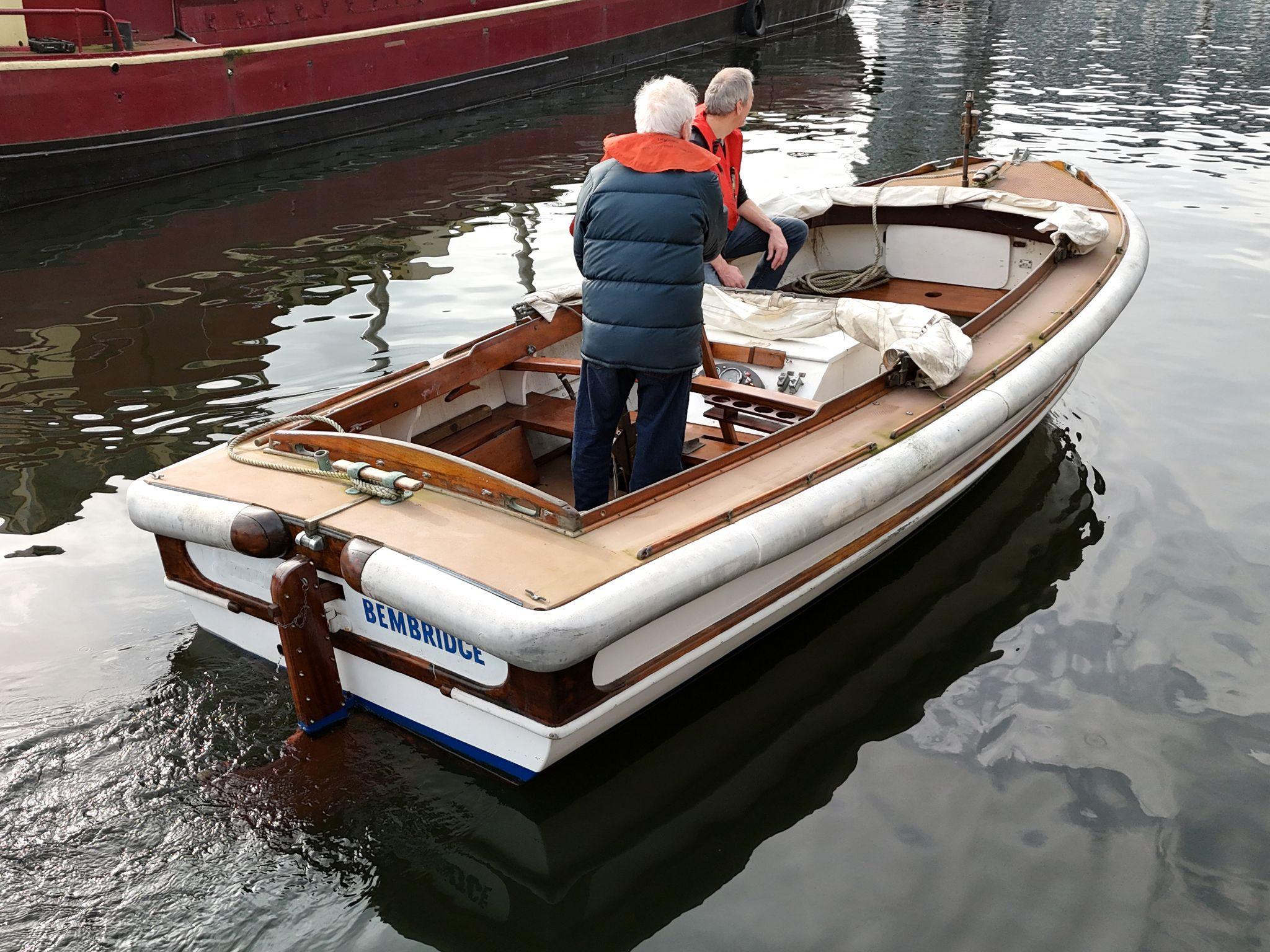 1950 Classic Motor Launch 18ft Deck boats à vendre - YachtWorld