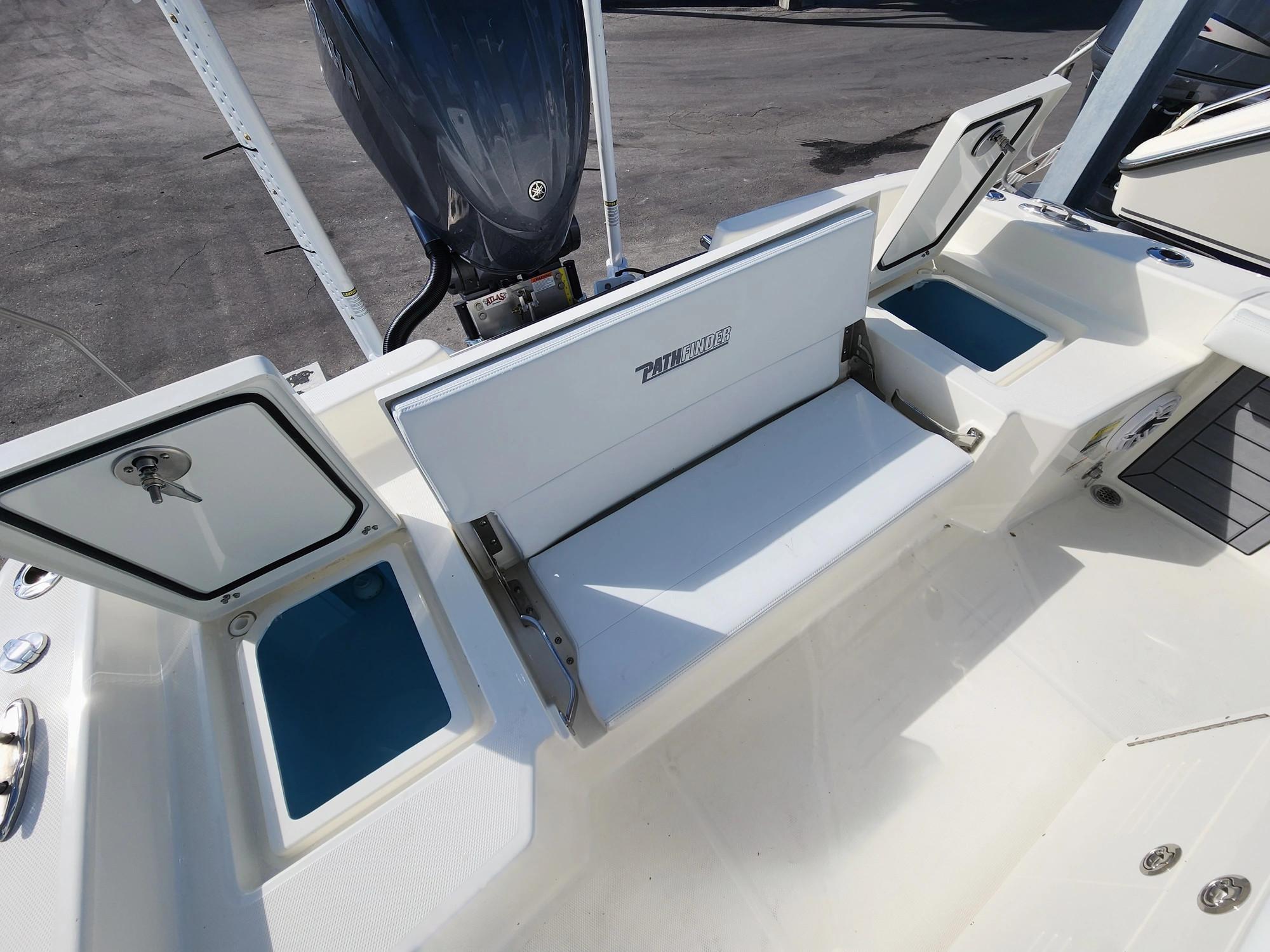 2024 Pathfinder 2400 TRS Center Console Boote Kaufen - YachtWorld