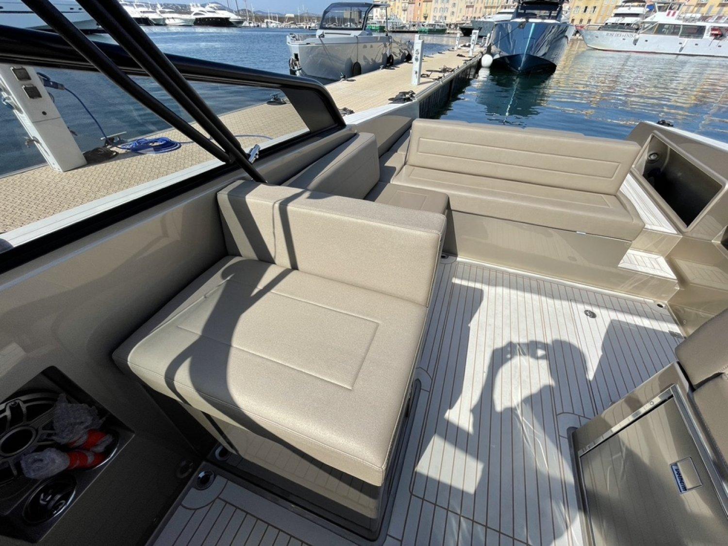 2022 VanDutch 32 Other for sale - YachtWorld