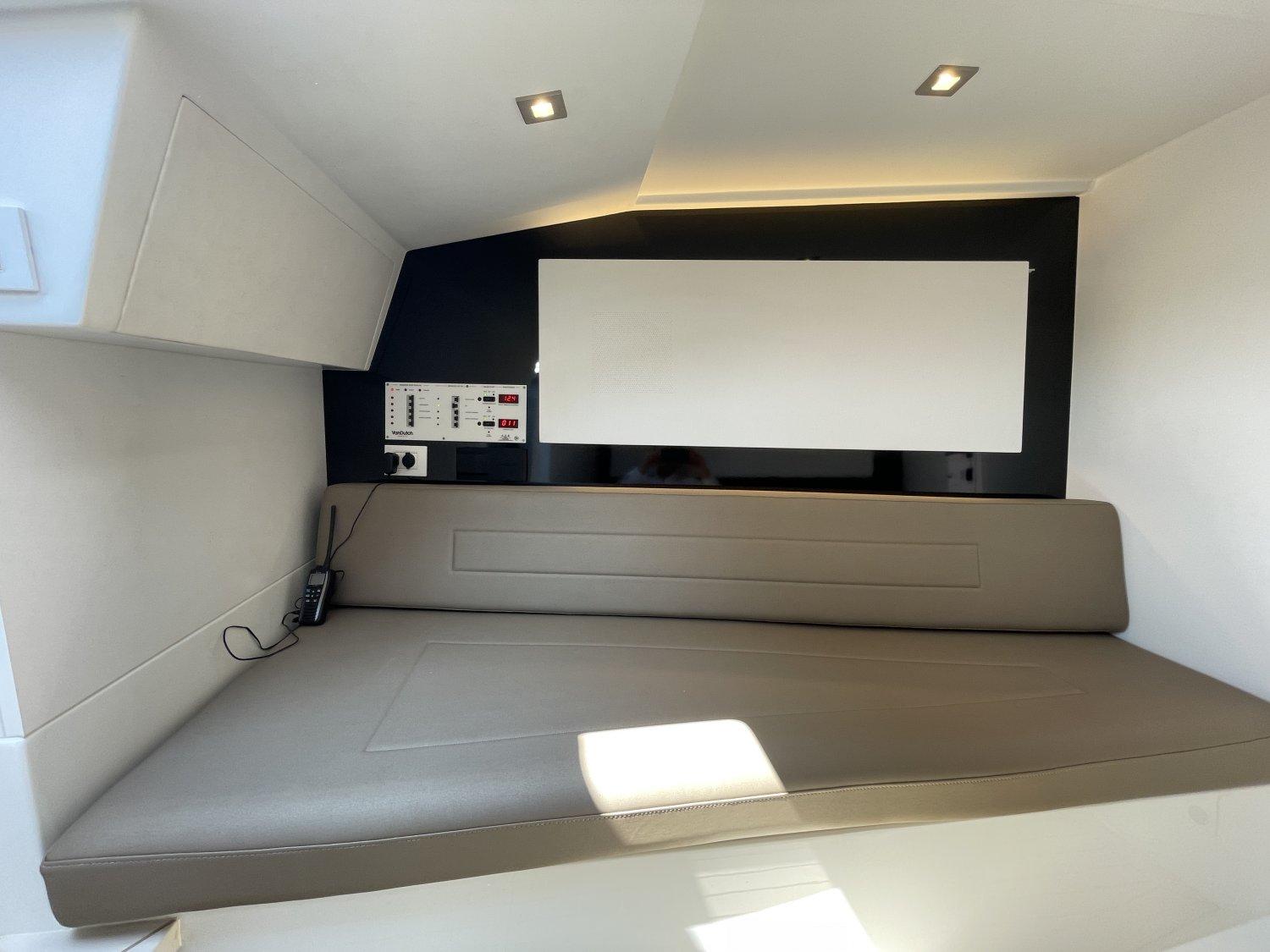 2022 VanDutch 32 Other for sale - YachtWorld