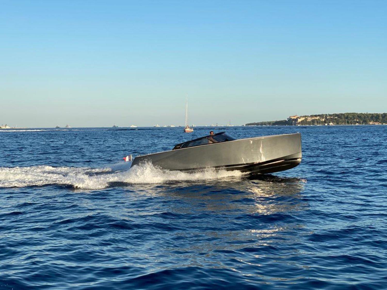 2022 VanDutch 32 Other for sale - YachtWorld