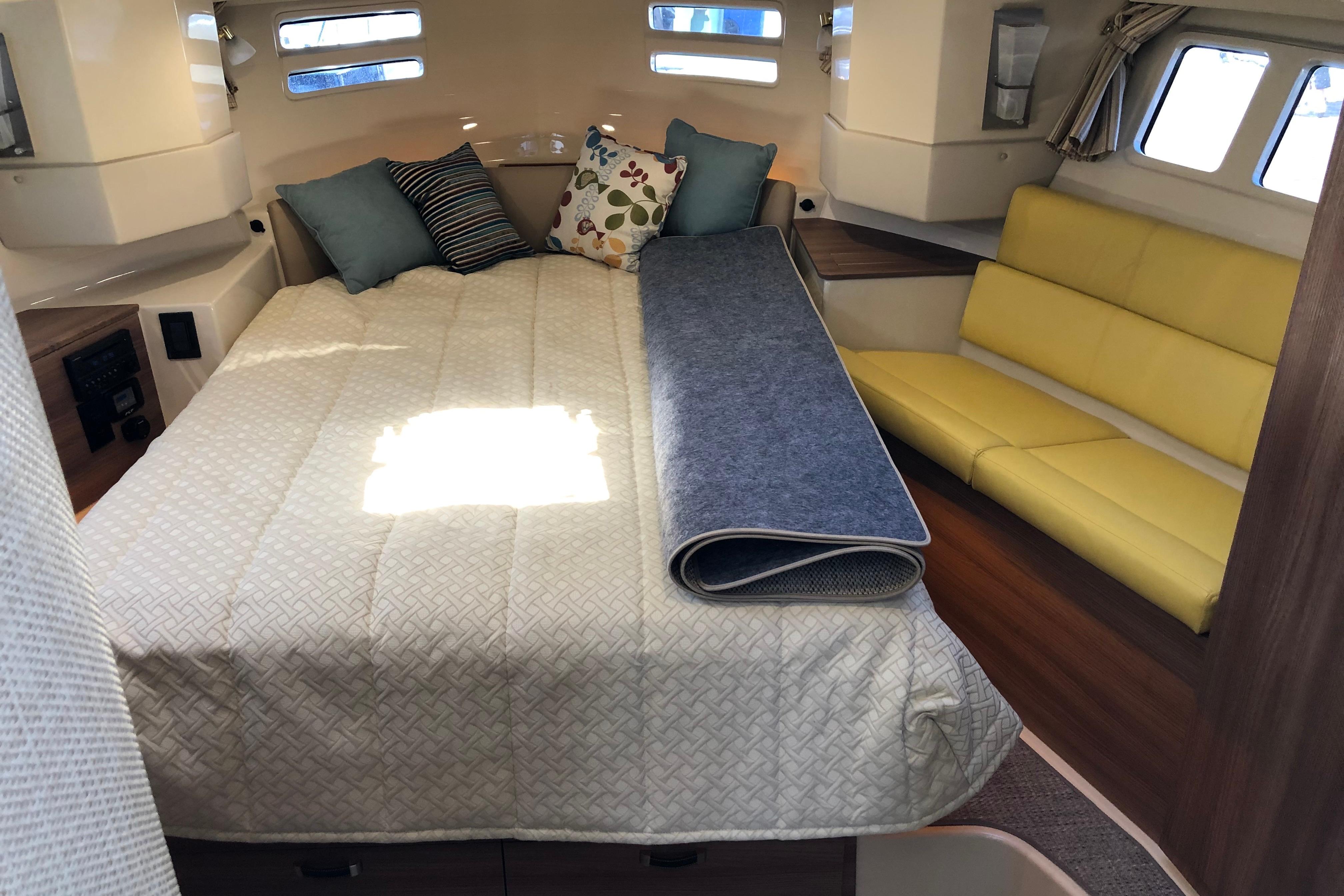 2024 Ranger Tugs R-43 CB Motor Yachts for sale - YachtWorld