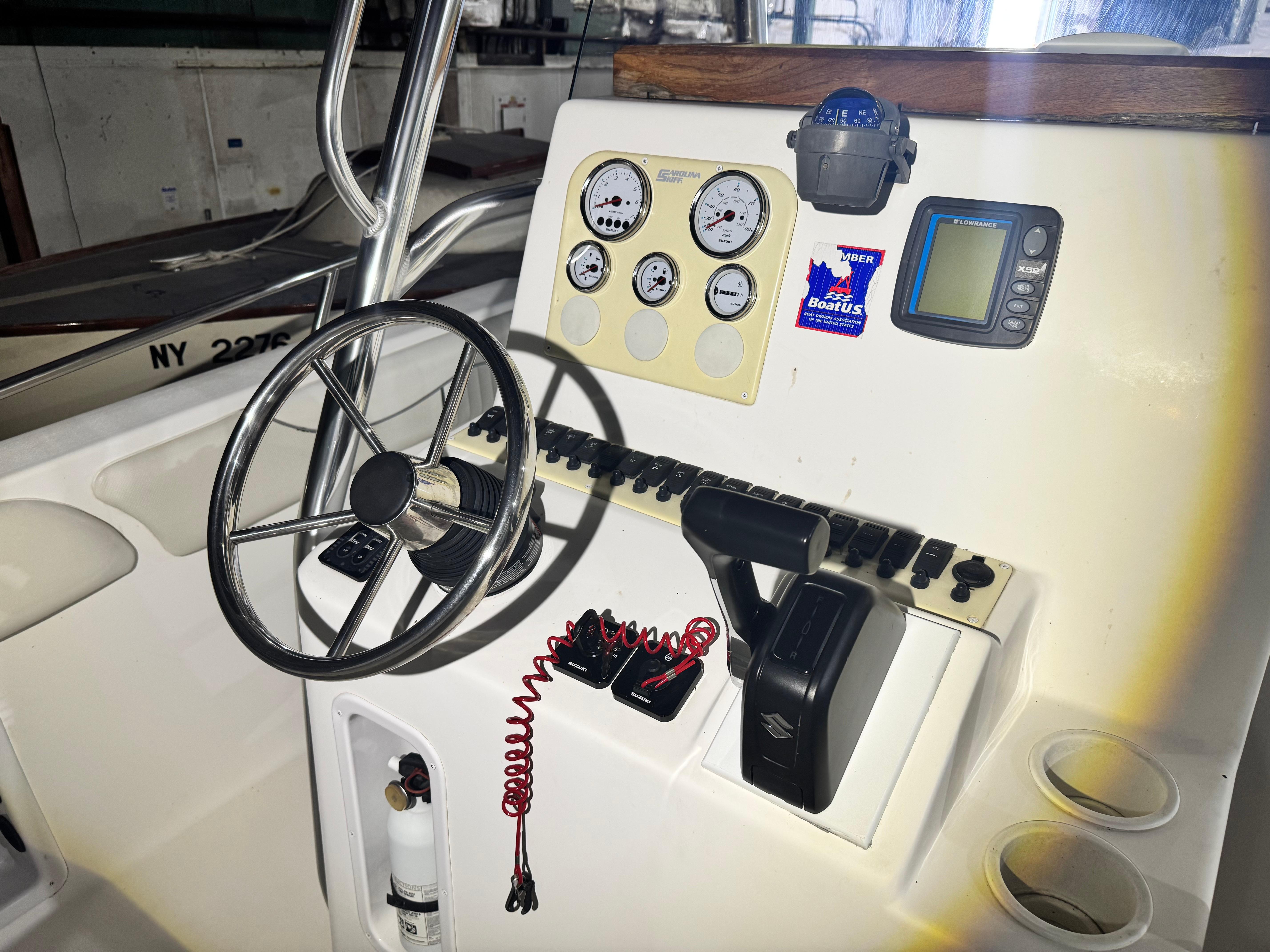 2012 Carolina Skiff Sea Chaser 2400 Offshore Centre Console for sale ...