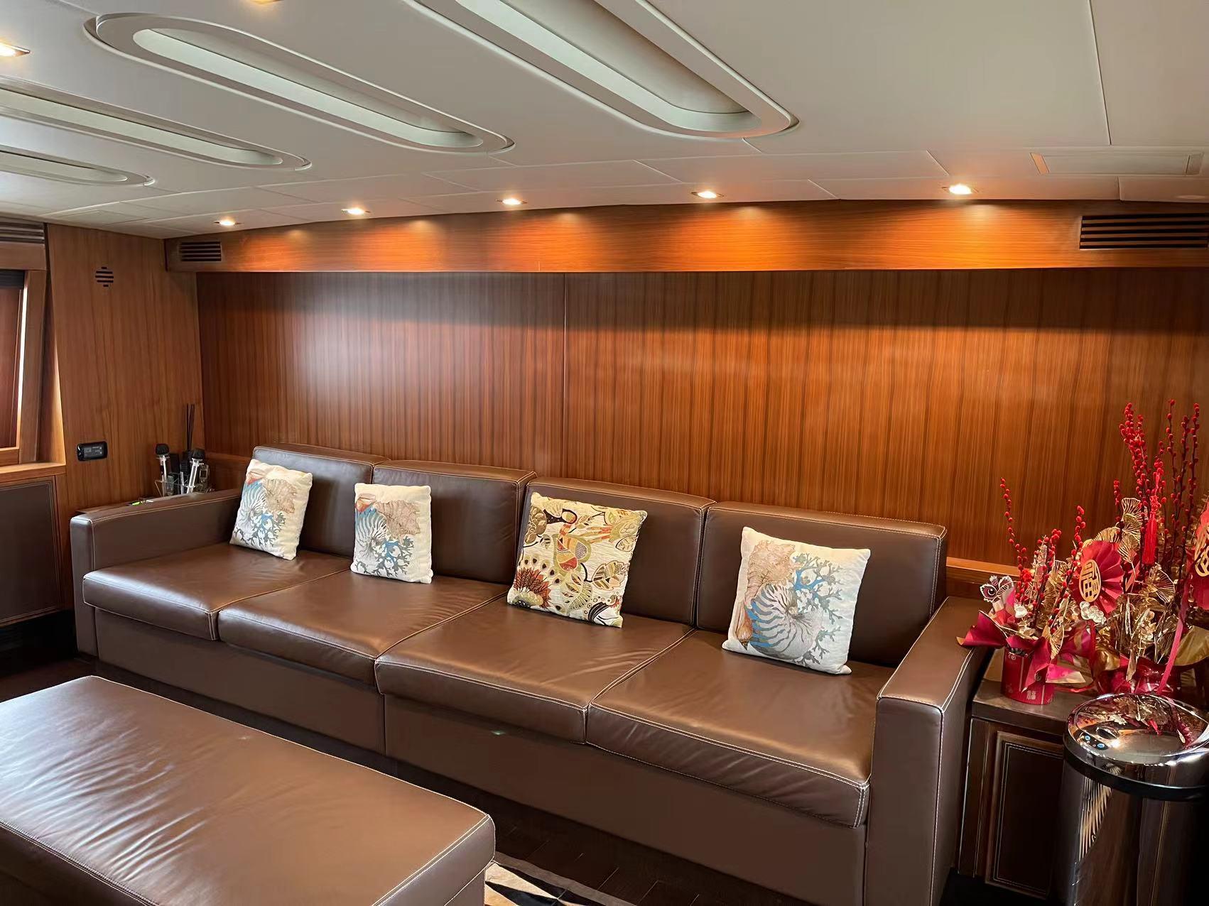 2007 Leopard 34 Cruiser Leopard for sale - YachtWorld