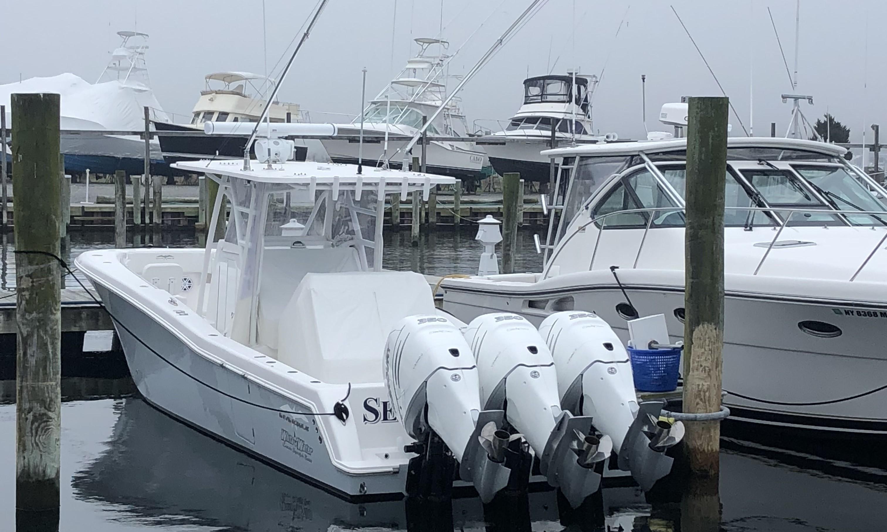 2019 Invincible 36 Open Fisherman Barche a console centrale in vendita ...
