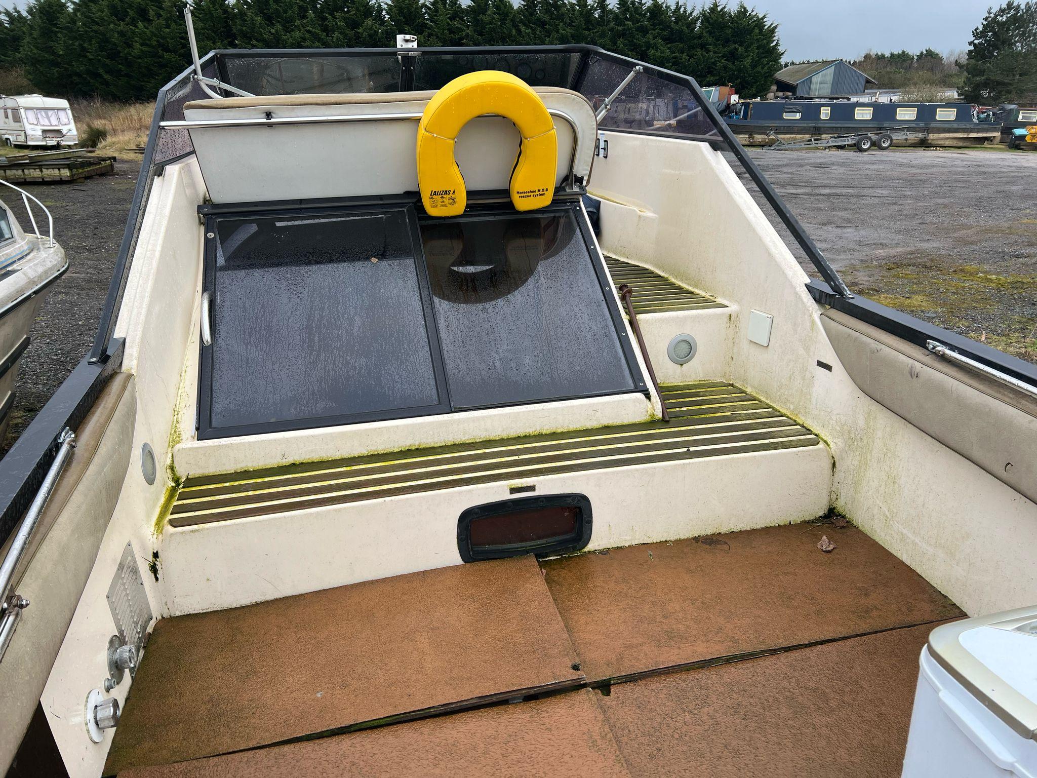 Draco GRP Sports Cruiser 'DRAGONFLY' | 8m | 1980 - Cheshire | Boats and ...