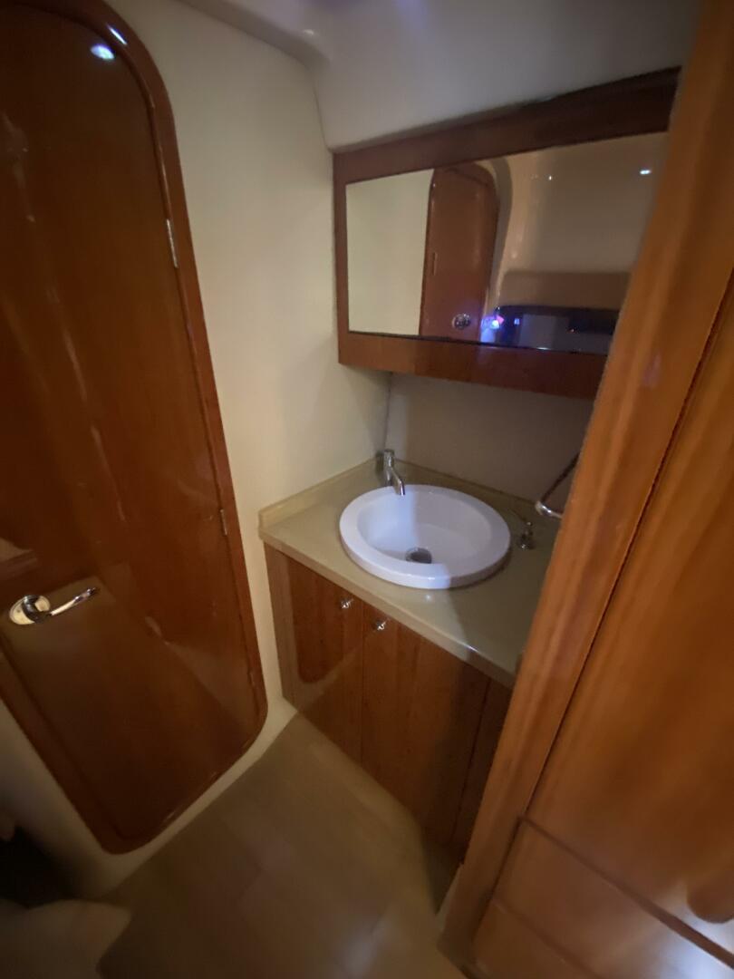 2011 Regal 46 Sport Coupe Motor Yachts for sale - YachtWorld