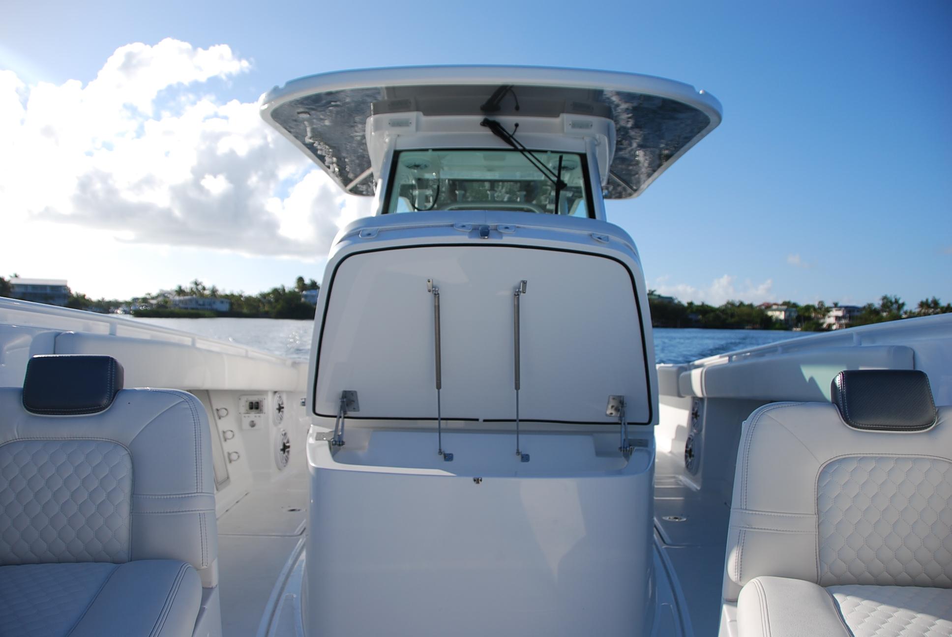 2019 HCB 39 Speciale Center Console for sale - YachtWorld