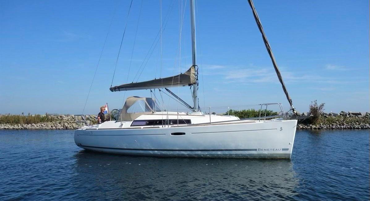 2009 Beneteau Oceanis 31 Cruiser for sale - YachtWorld