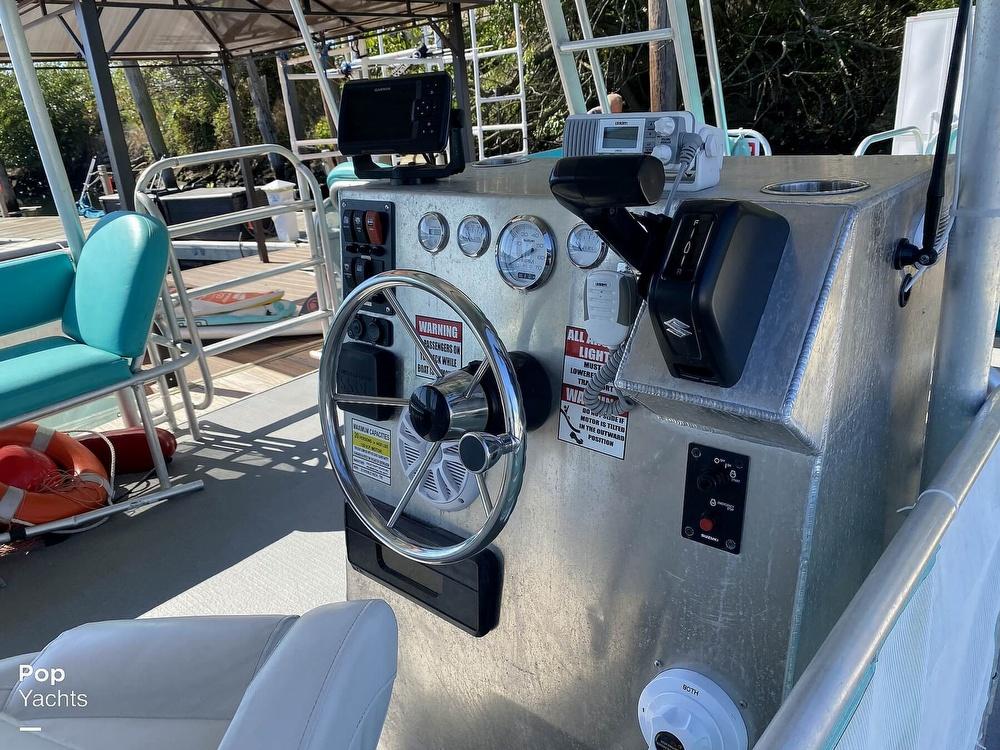 Solid Craft Funship 26 | 2022 | 8m - New York | Boatshop24