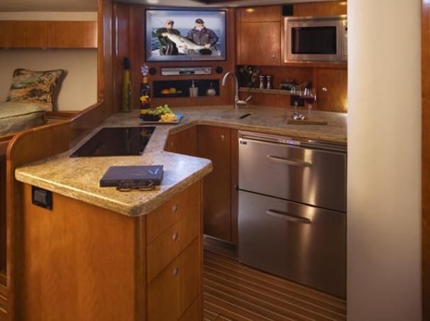 2011 Rampage 41 Express - Weber Yachts