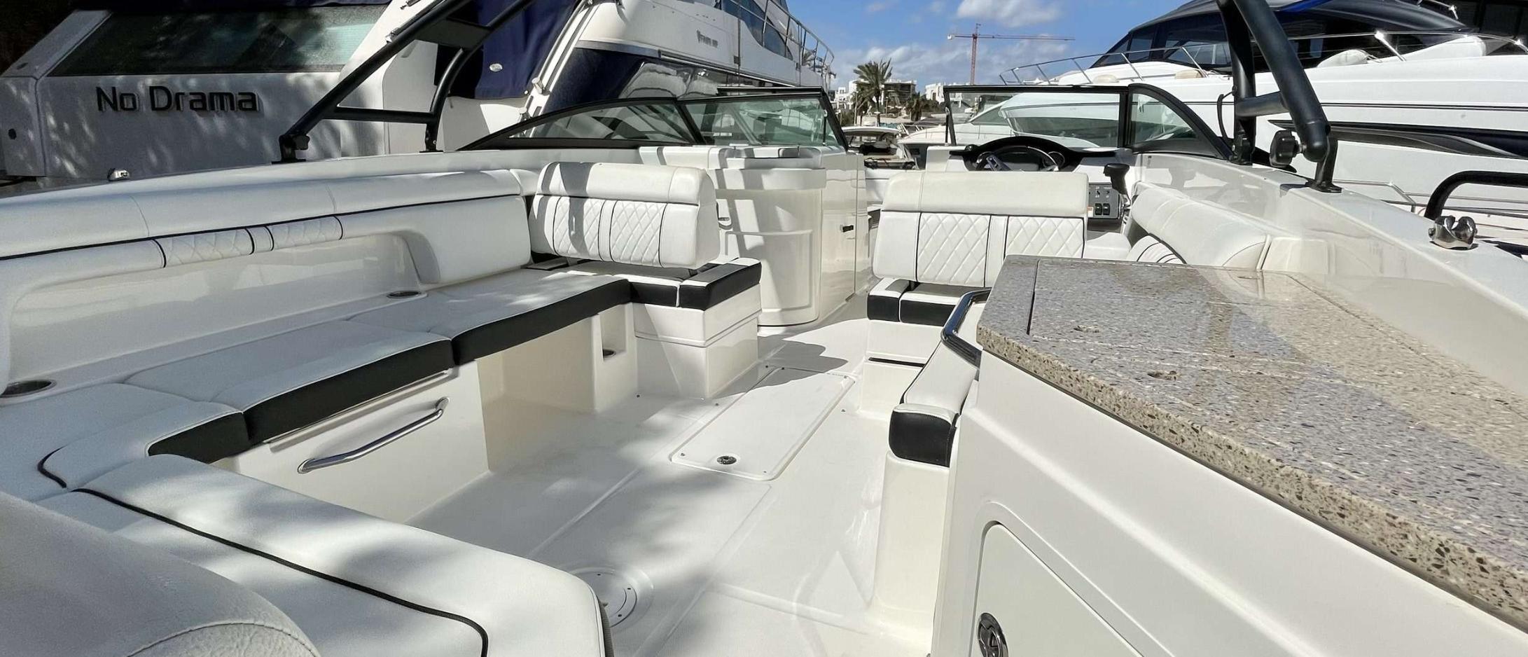 2015 Sea Ray 290 Sundeck Bowrider for sale - YachtWorld